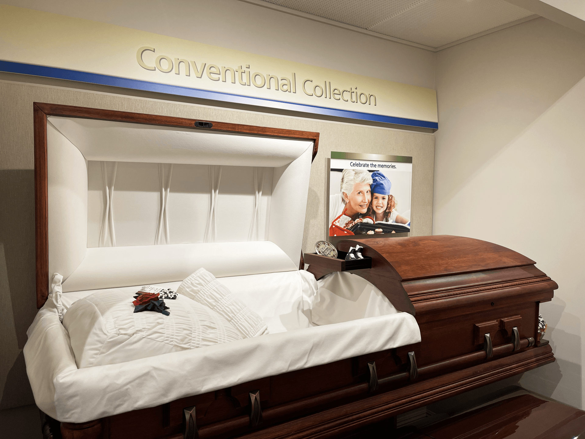 Funeral Products - Park Memorial Funeral Home