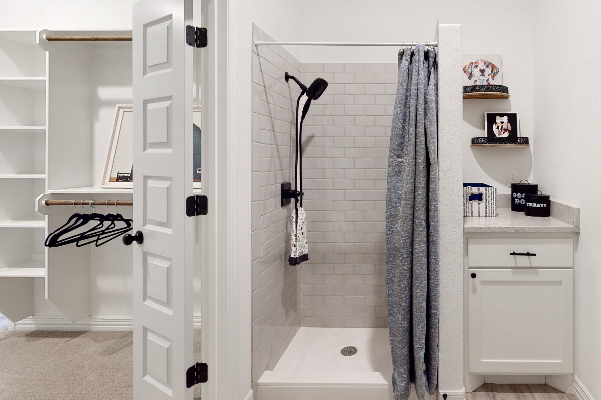 The Corbin Hunter Gallery