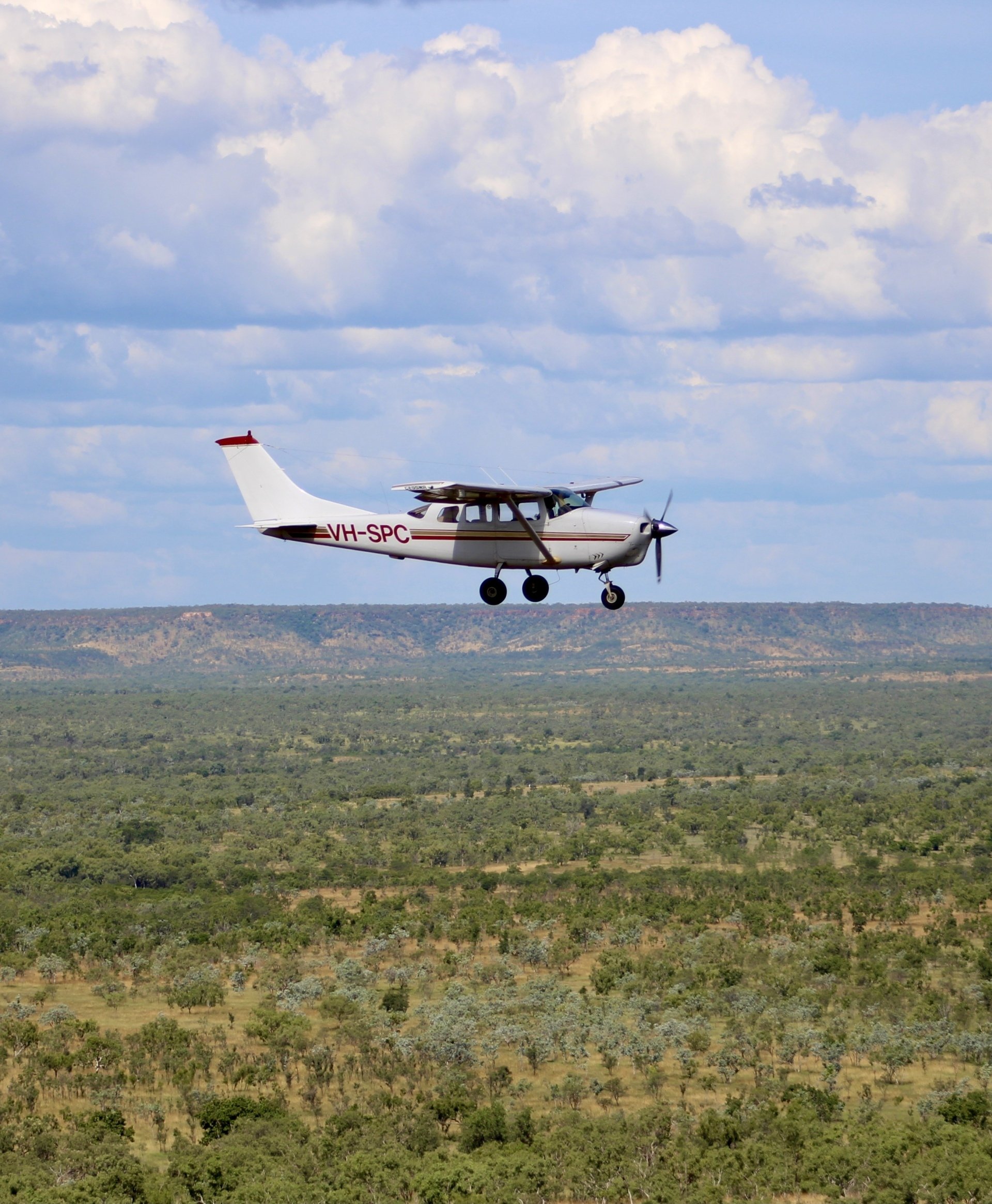 Fixed Wing Air Services | Heli-Muster