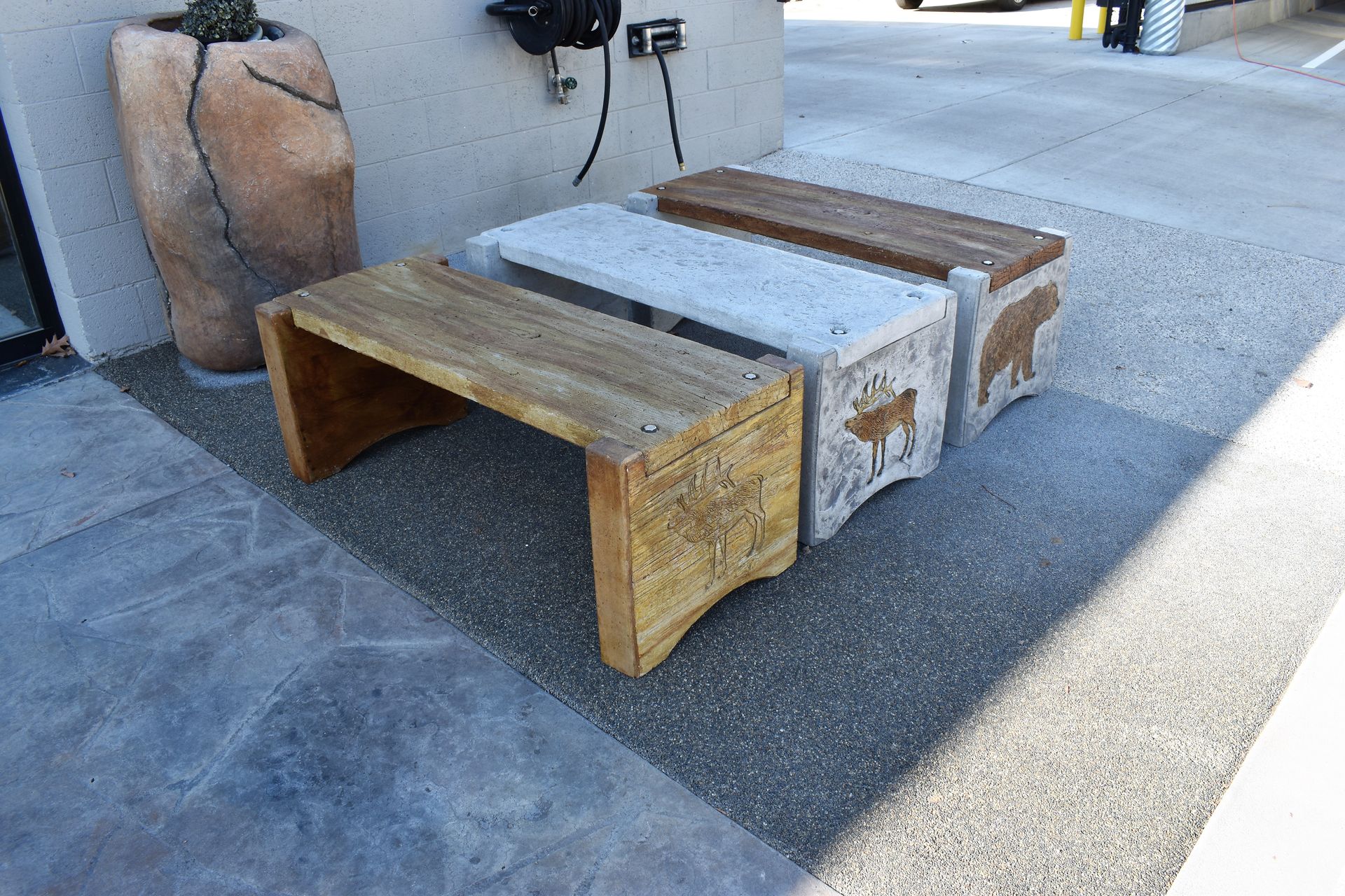 CUSTOM CONCRETE CREATIONS