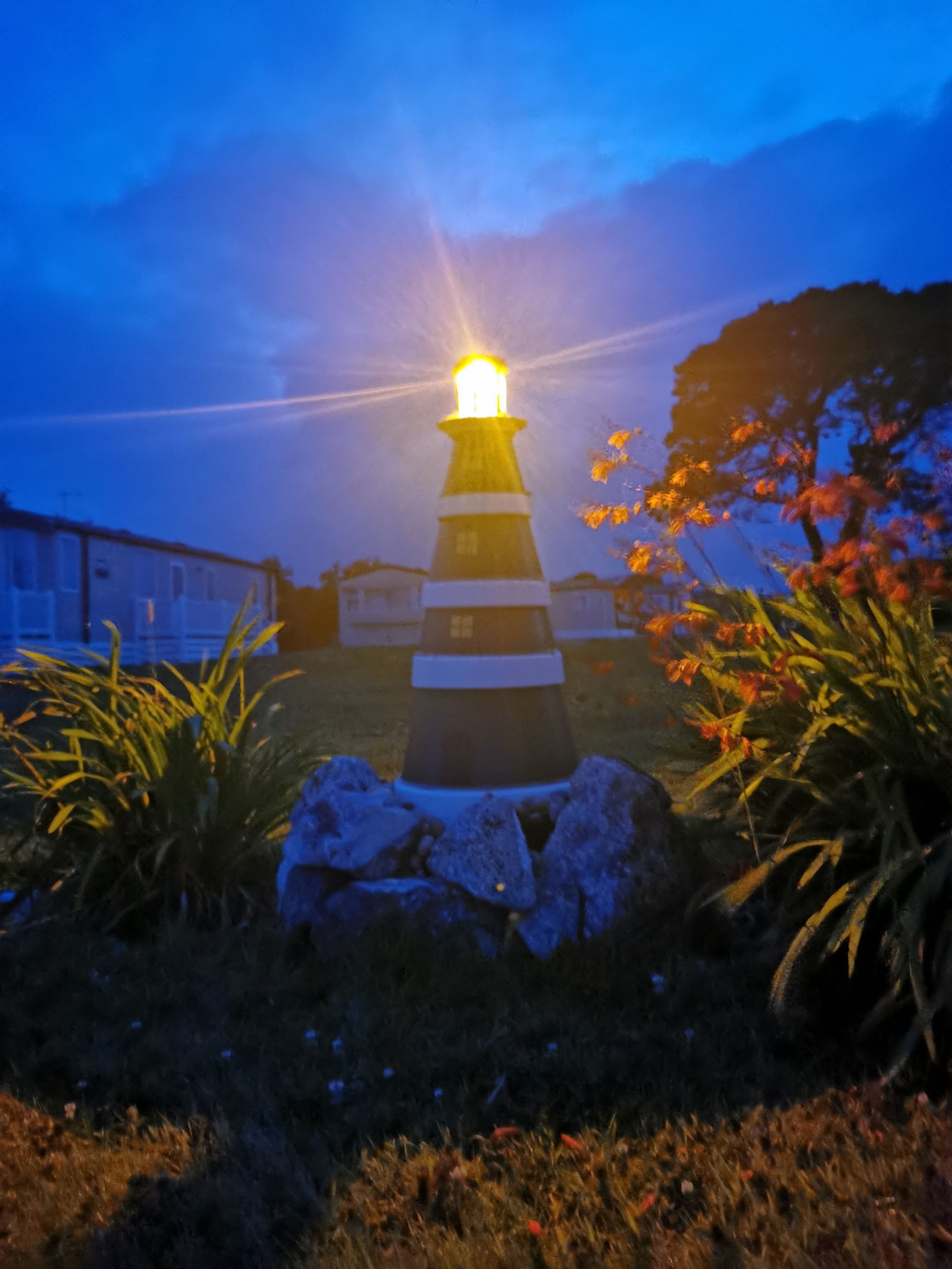 Camping and caravan gallery Coverack, Helston, Cornwall: Little Trevothan