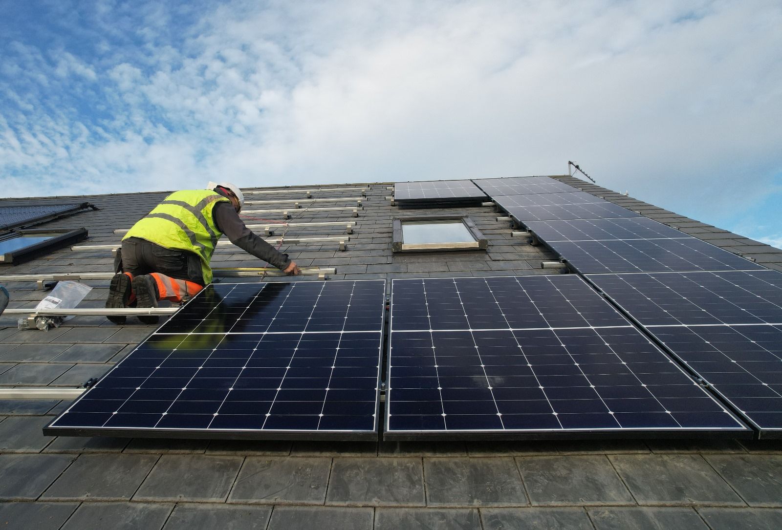 FT Energy | PV Panels | Harnessing Energy Innovation