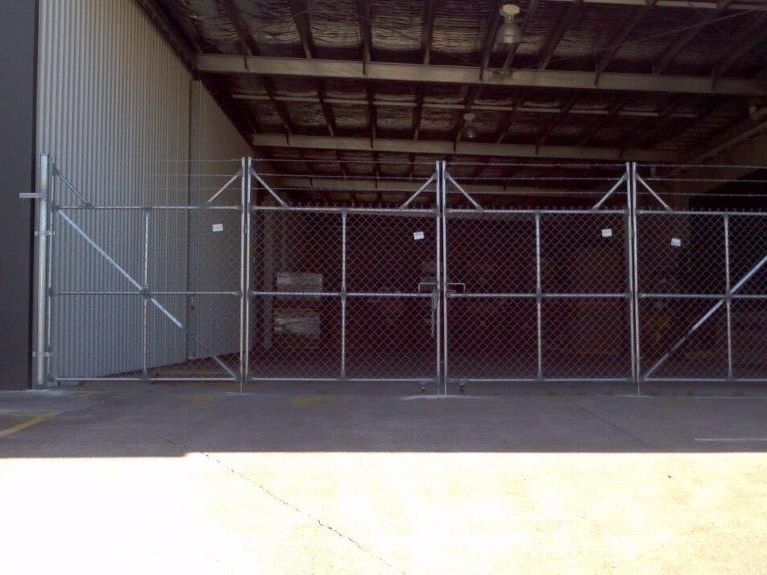 Fencing Contractors in Brisbane|Sureline Fencing