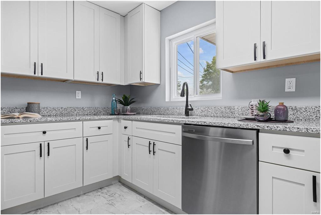 Durable Cabinets – St. Louis, MO – Cabinets & Granite, Inc.