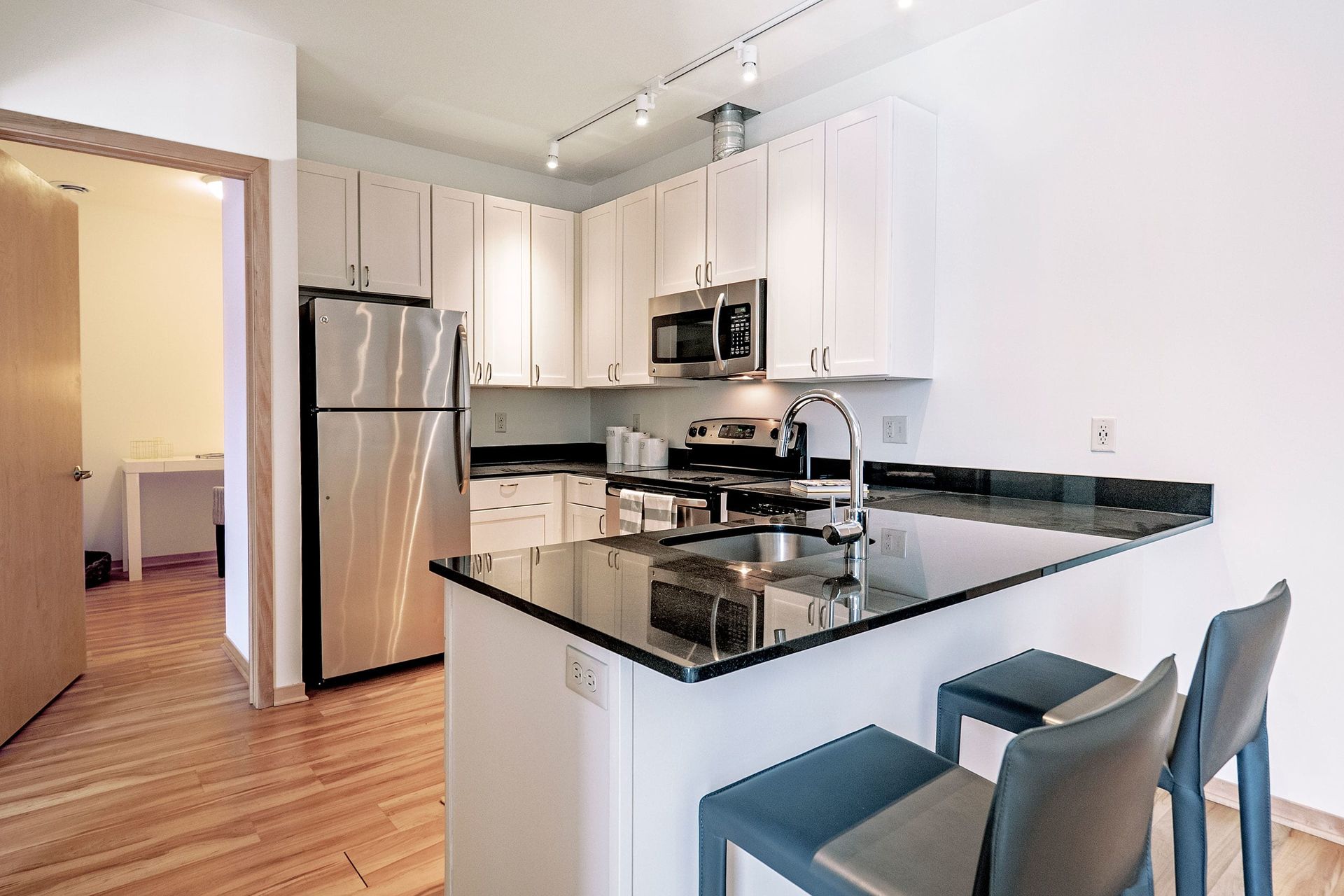 7 West Apartments | Apartments in Minneapolis | Weidner