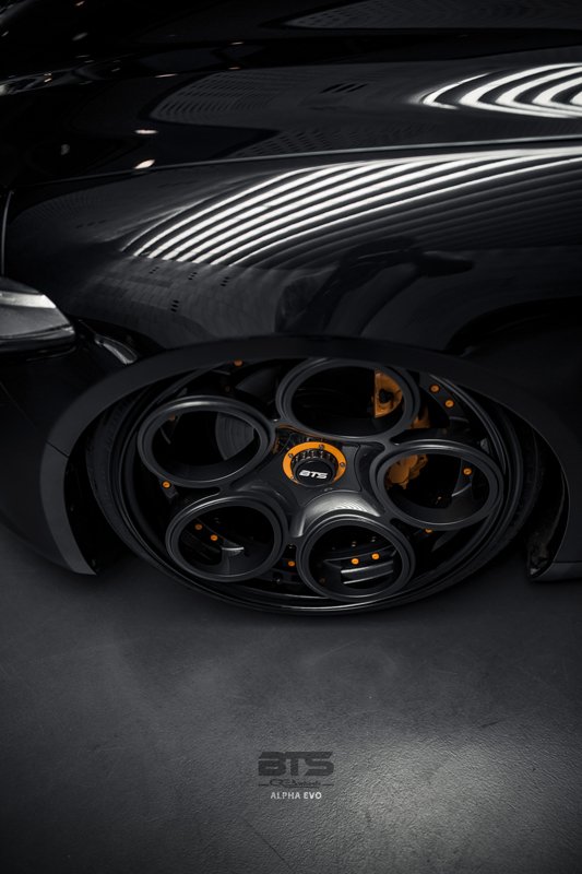 Montaggio e stoccaggio ruote | Rosta, TO | BTS Creativity