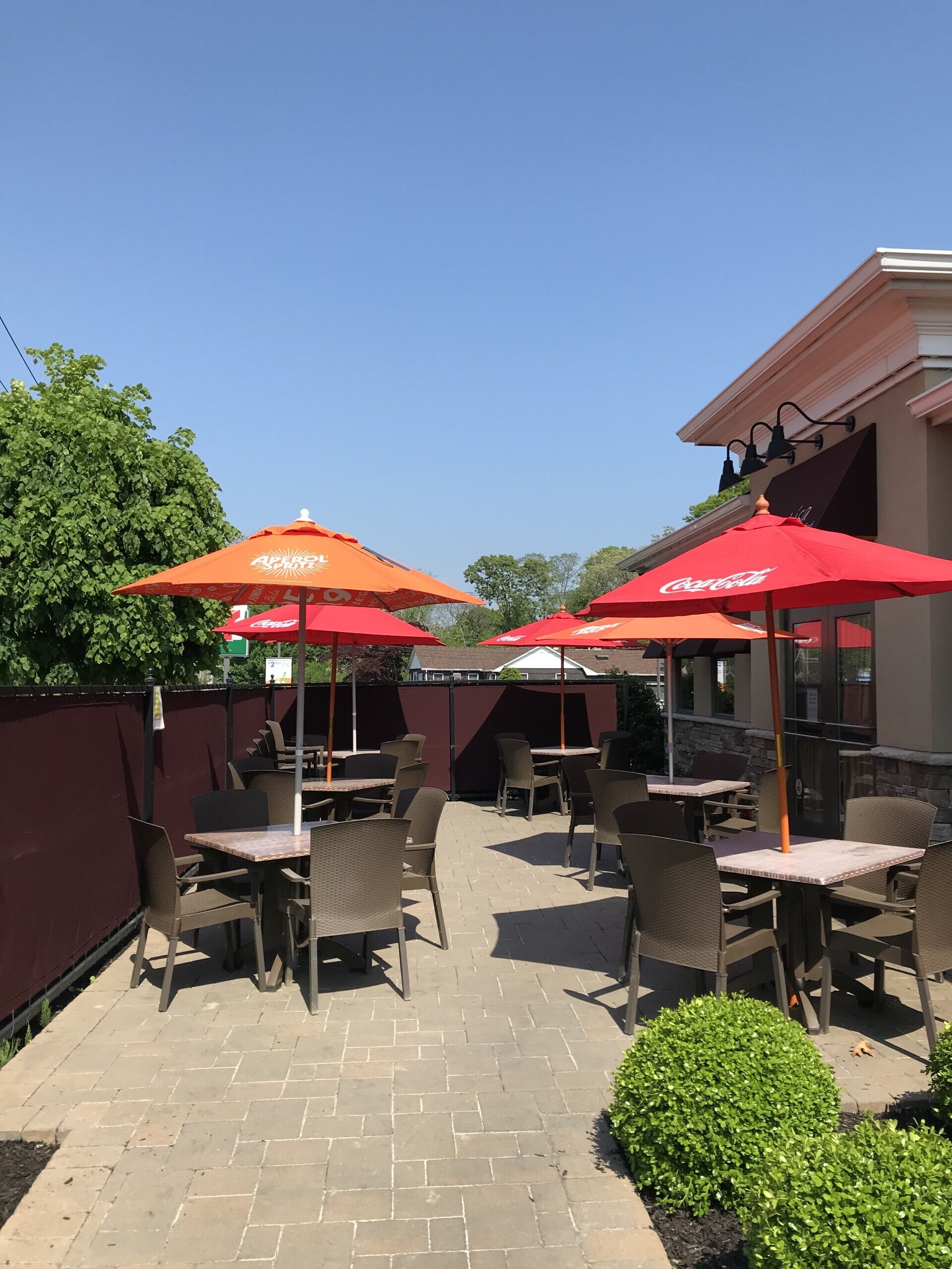 Mama Lisa Restaurant - Home