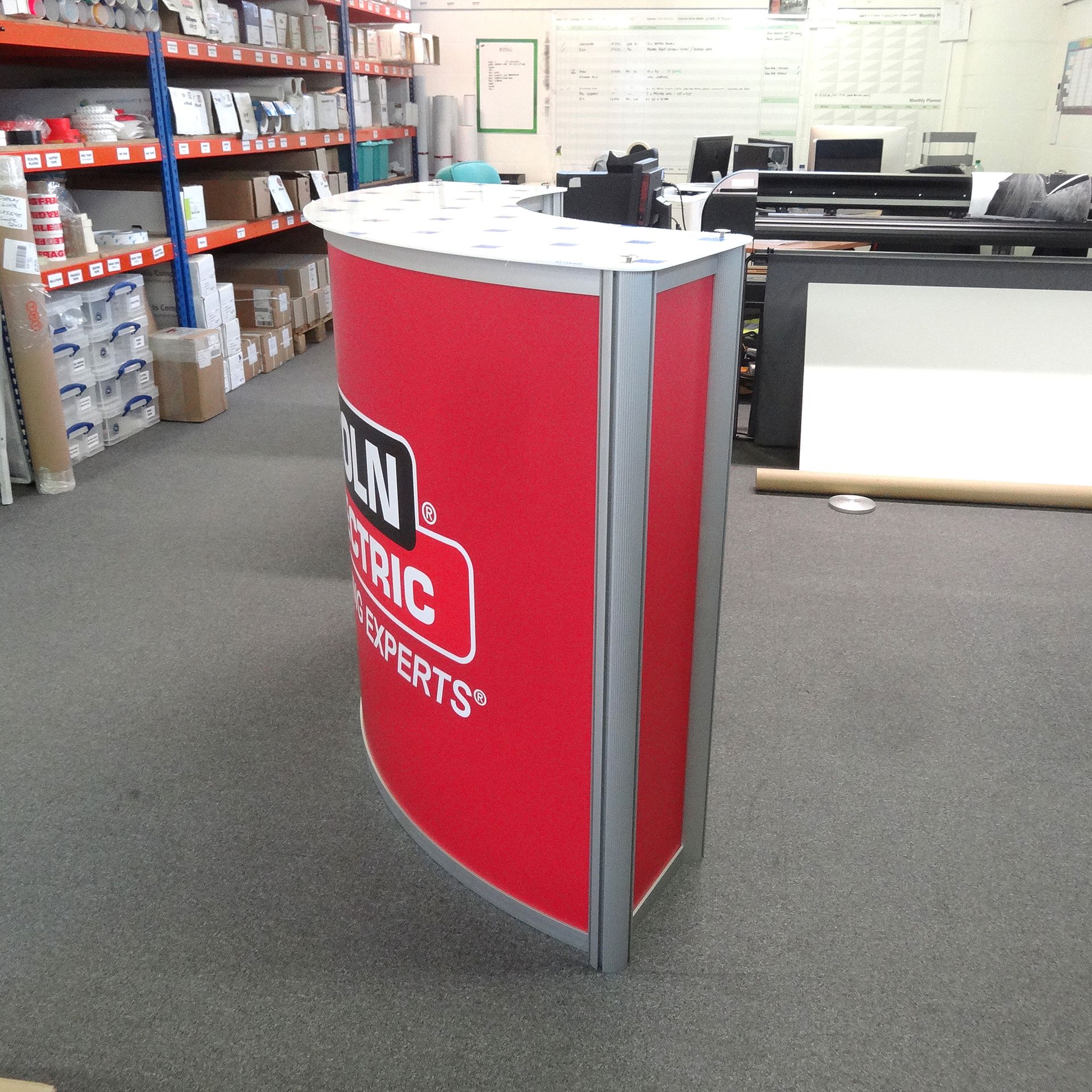 Premium Curved Counter - Crafted from high quality materials