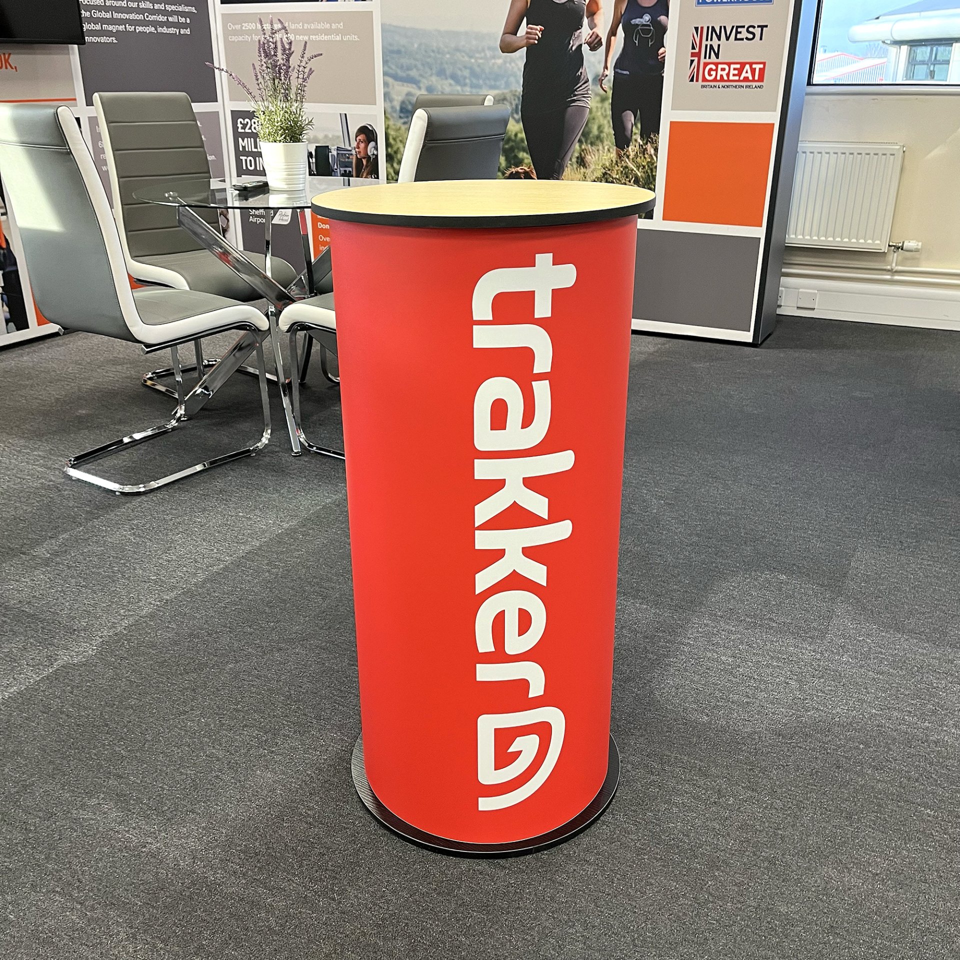 Basic Round Plinths - With Reversible Counter Tops