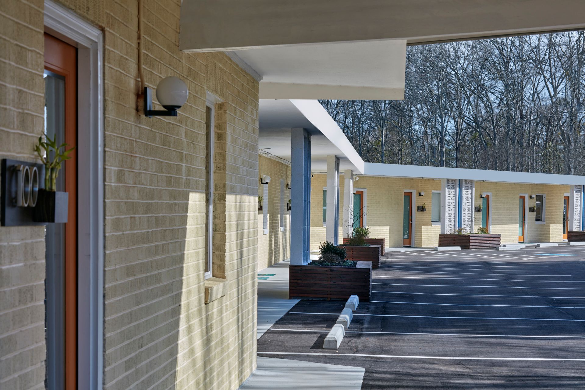 Take a Visual Tour of the Inn | New South Motor Inn