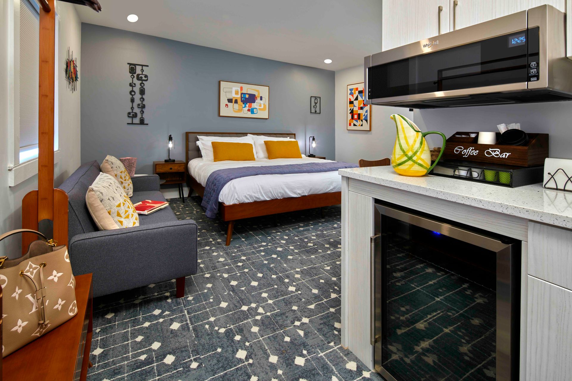 Take a Visual Tour of the Inn | New South Motor Inn