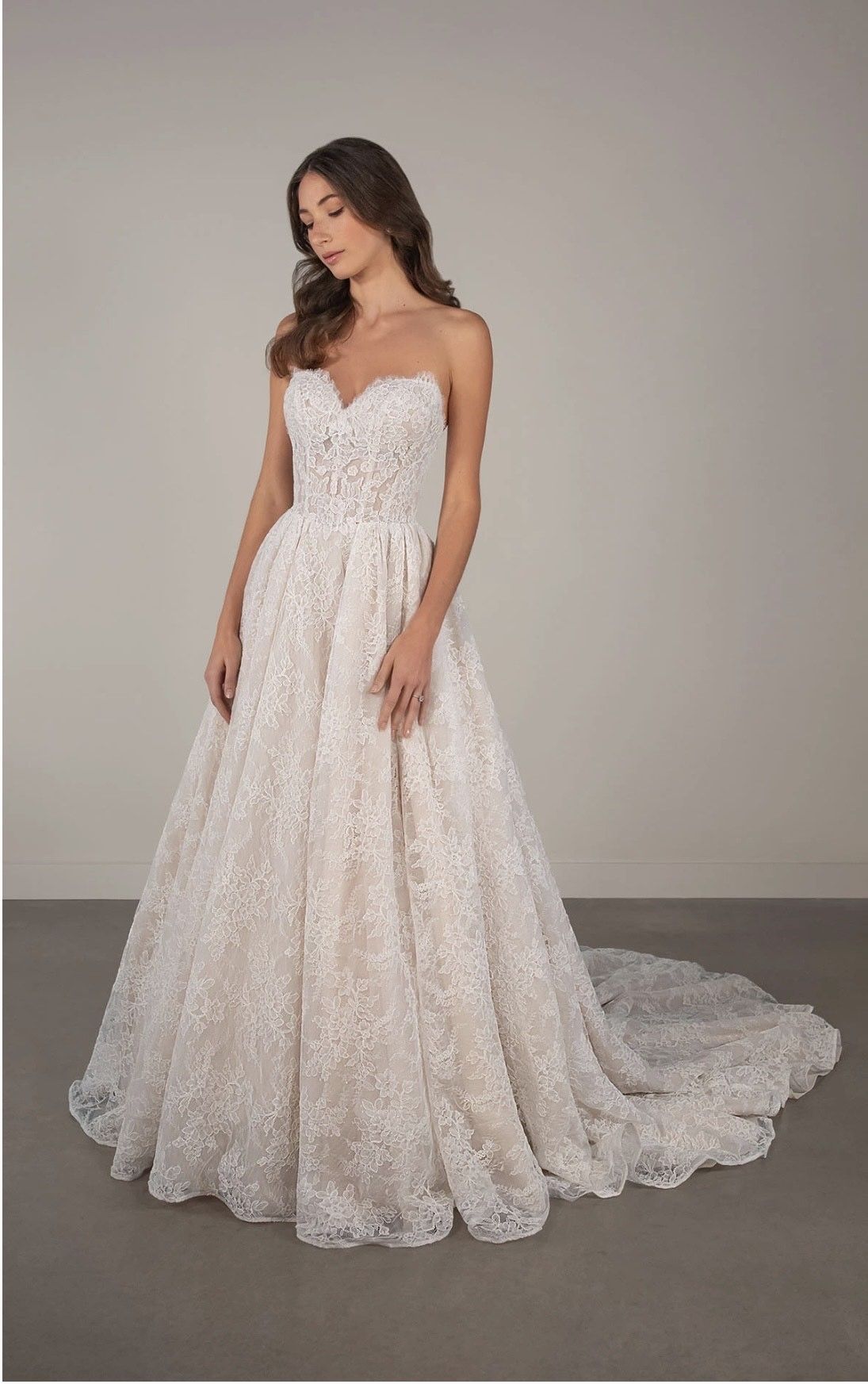 The Wedding House | Based In Derbyshire | Abella by Allure