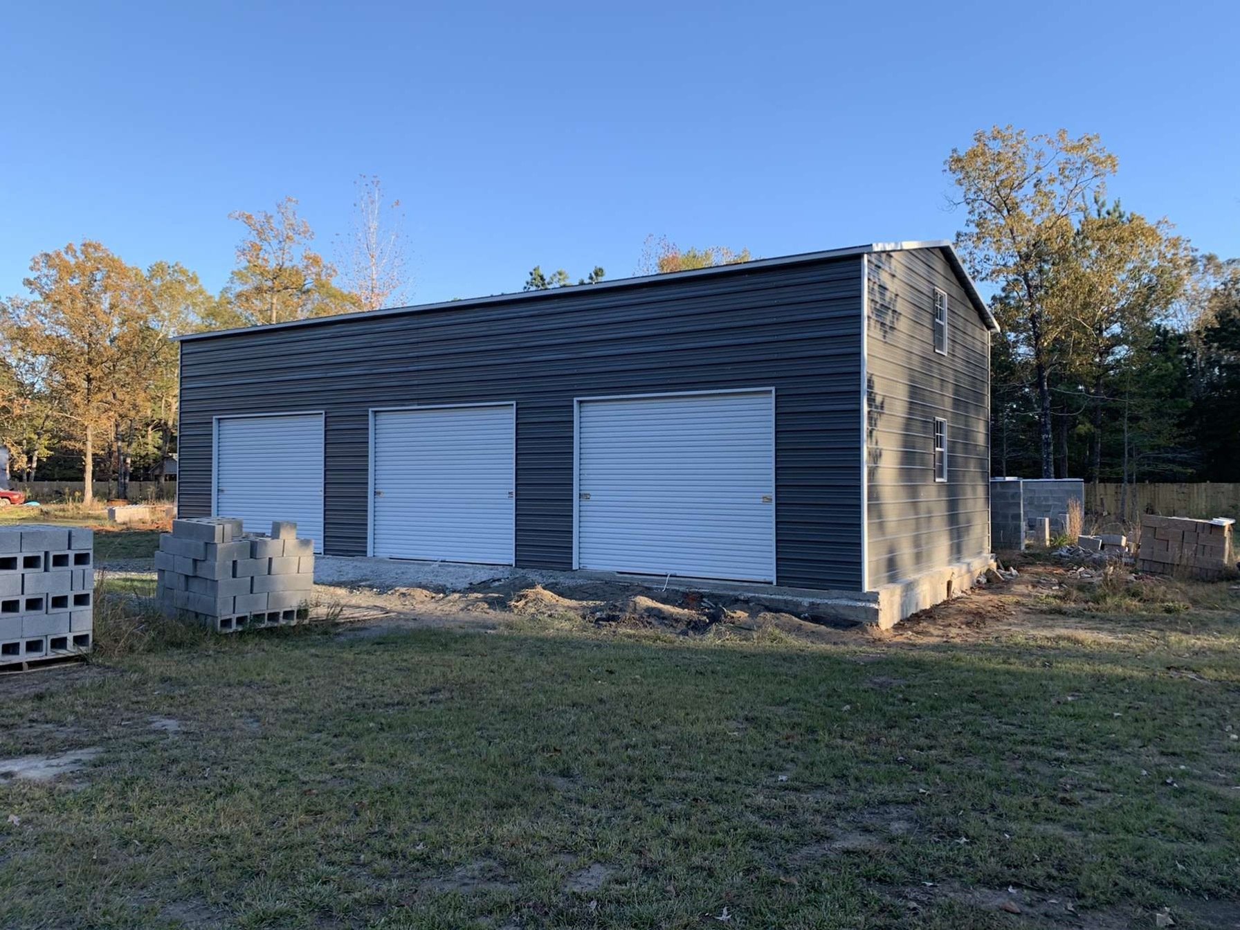 Metal Horse Shelters | Loafing & Cattle Sheds