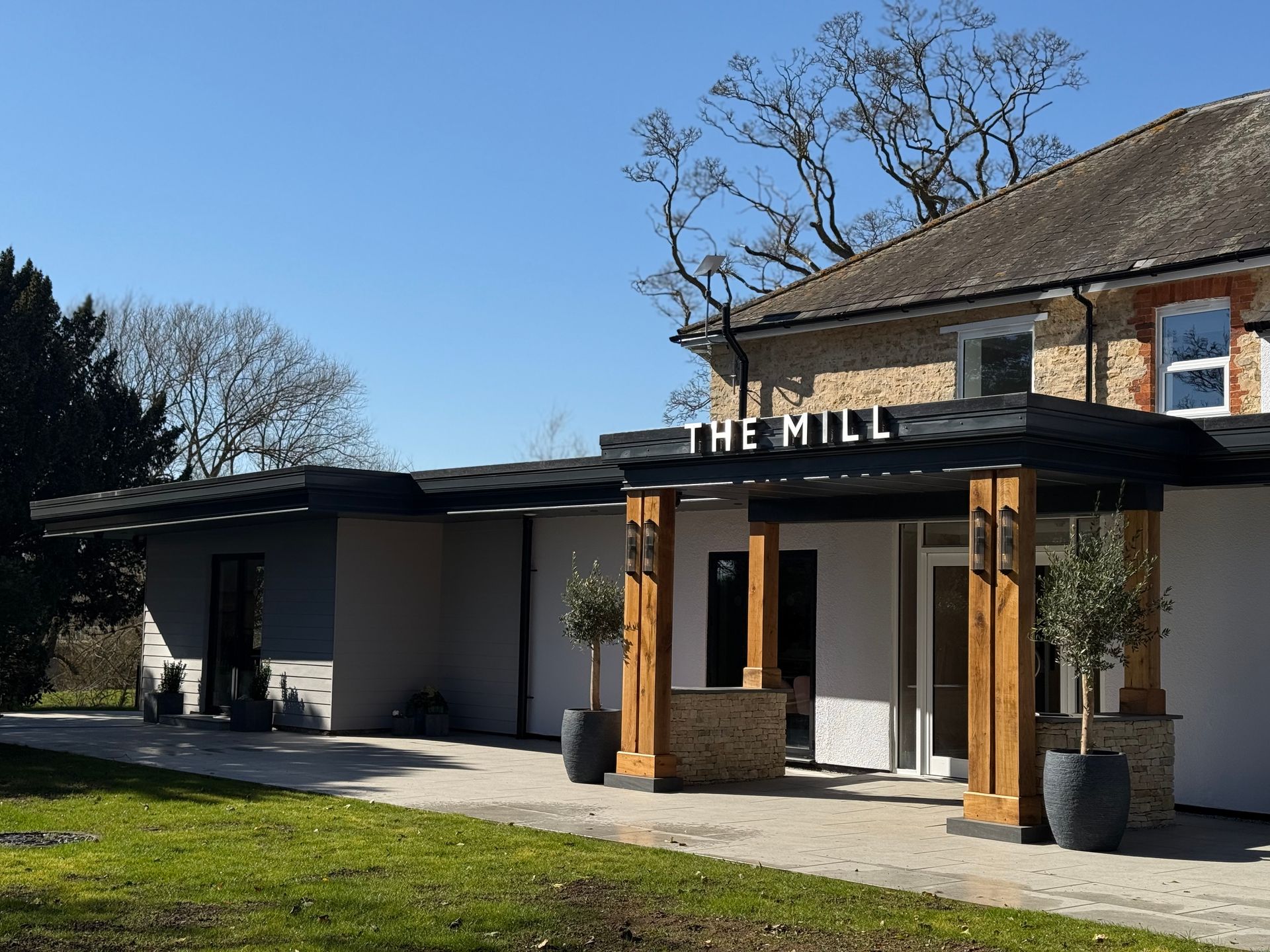 Gallery of Hotel & Wedding Venue | The Mill | Beds