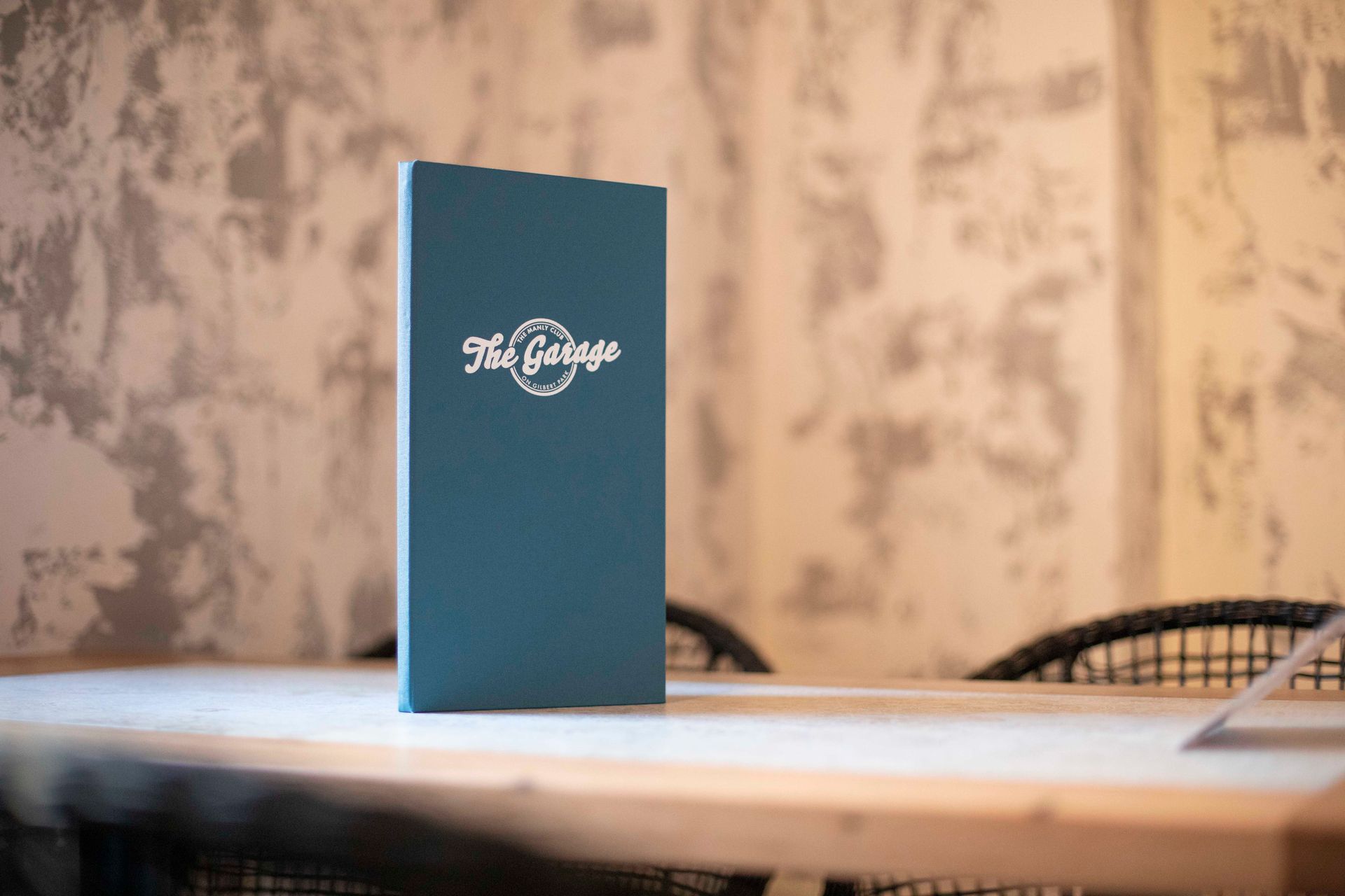 DINE & DRINK | THE MANLY CLUB ON GILBERT PARK