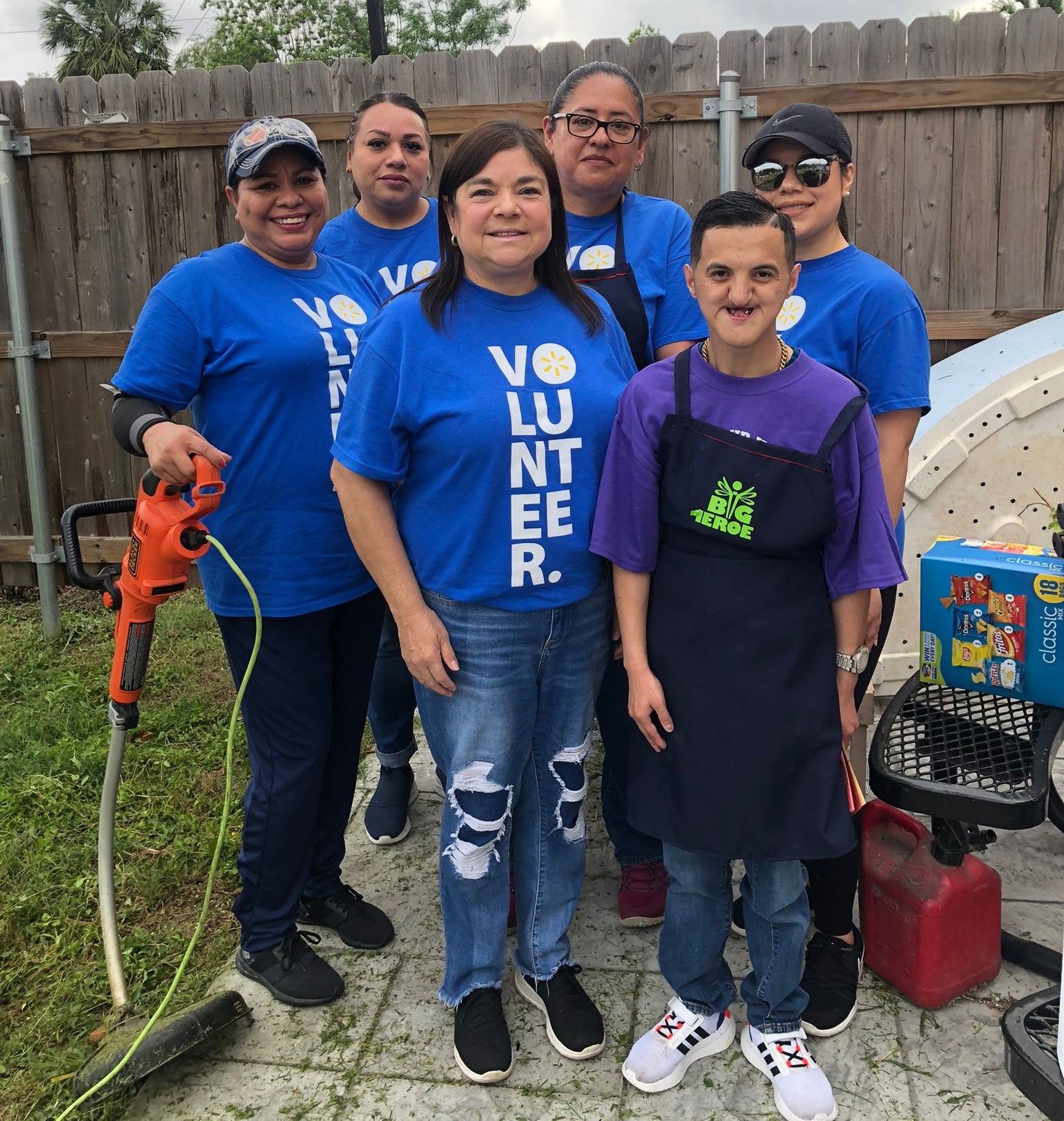 BiG Heroes | Our BiG Volunteers