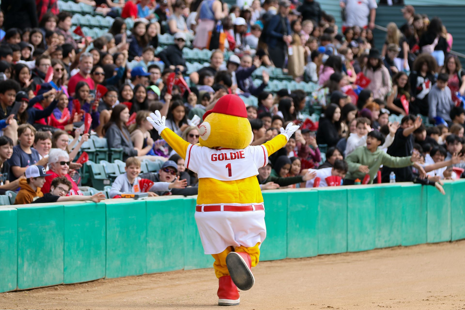 Mascot Appearances | Winnipeg Goldeyes