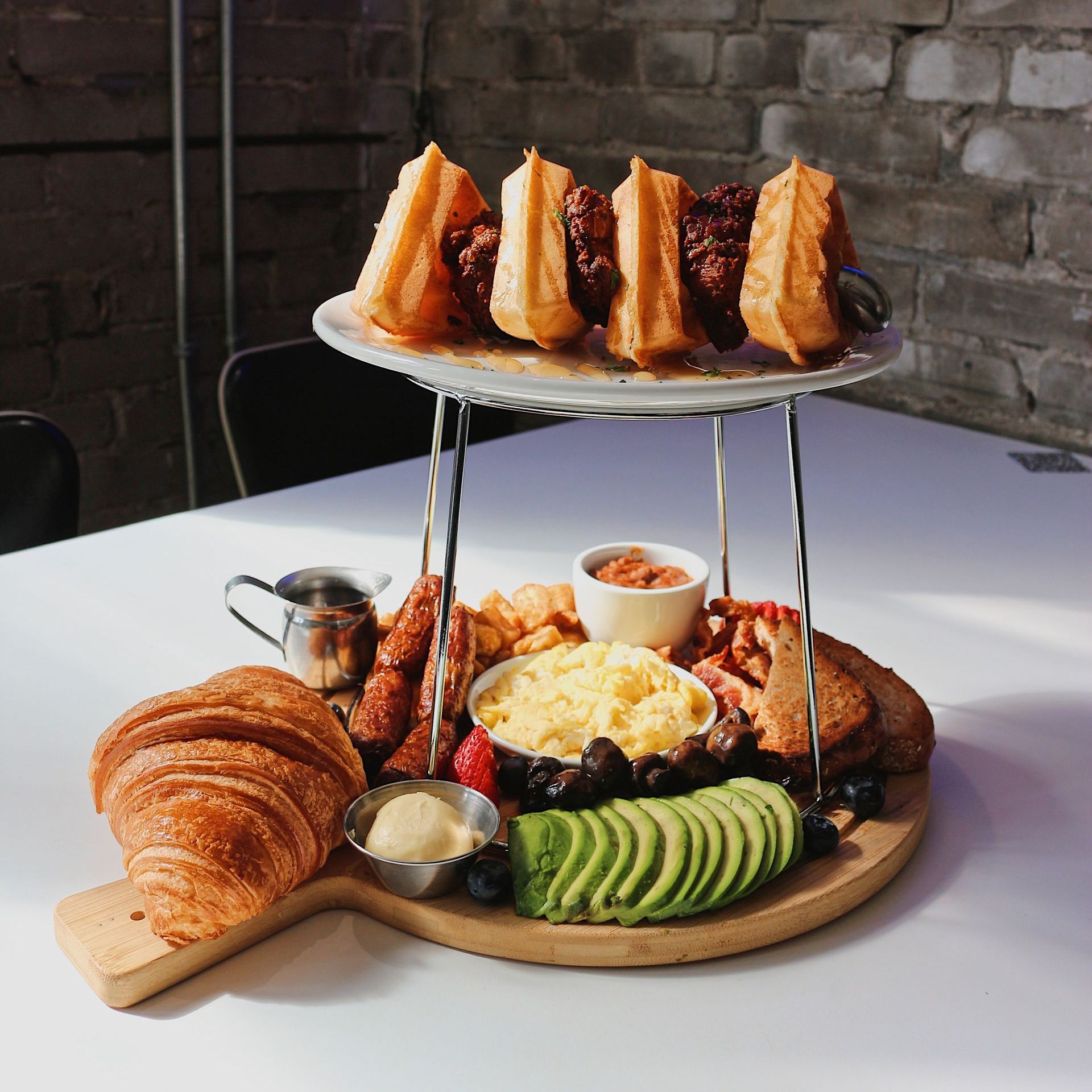 Toronto Restaurant & Patio - Old School YYZ