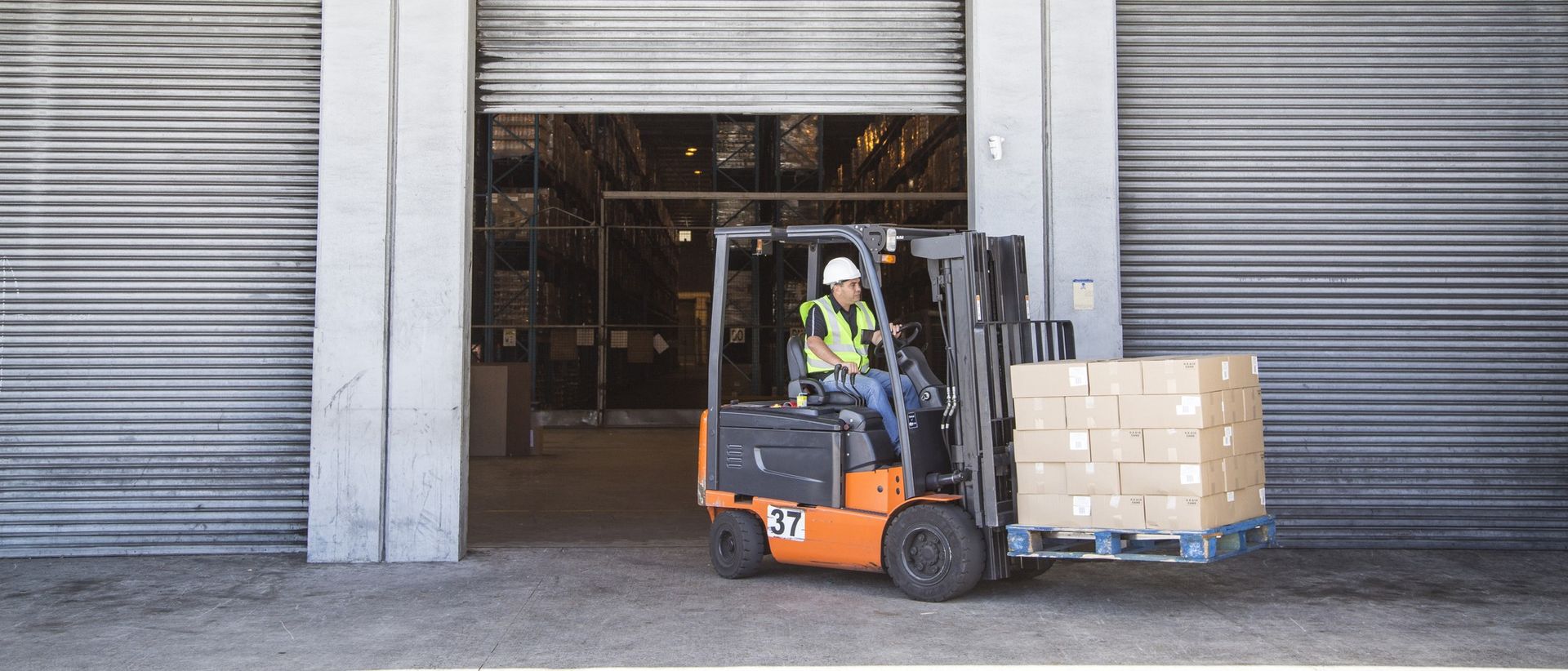 What Is Residual Capacity? Why Matters When Lifting High Loads?