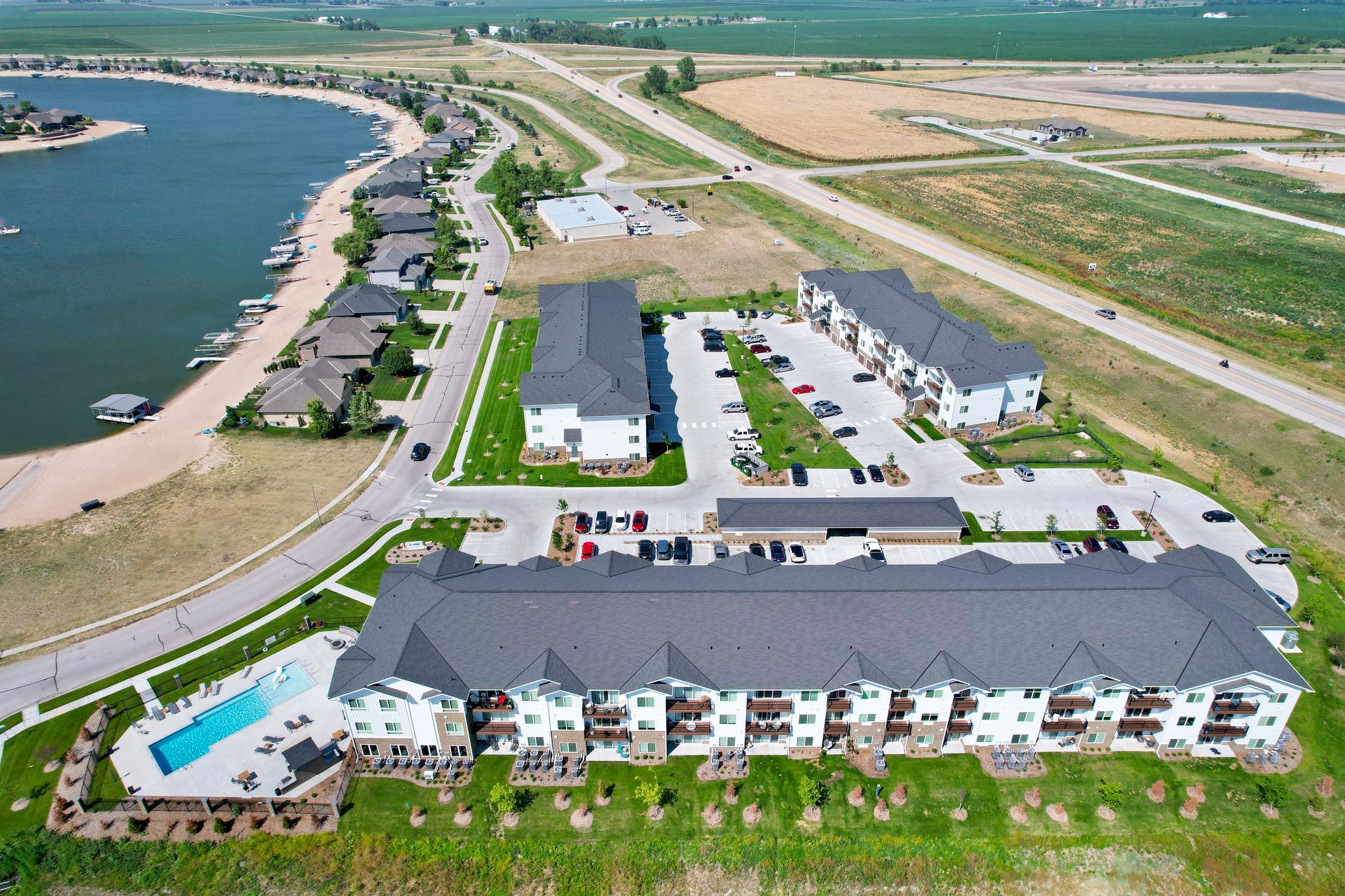 Valley, Nebraska Luxury Apartments | The Harbor at Valley Shores