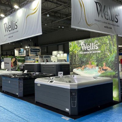 Luxury Hot Tub Store in Centennial, CO | Wellis Hot Tubs of Colorado