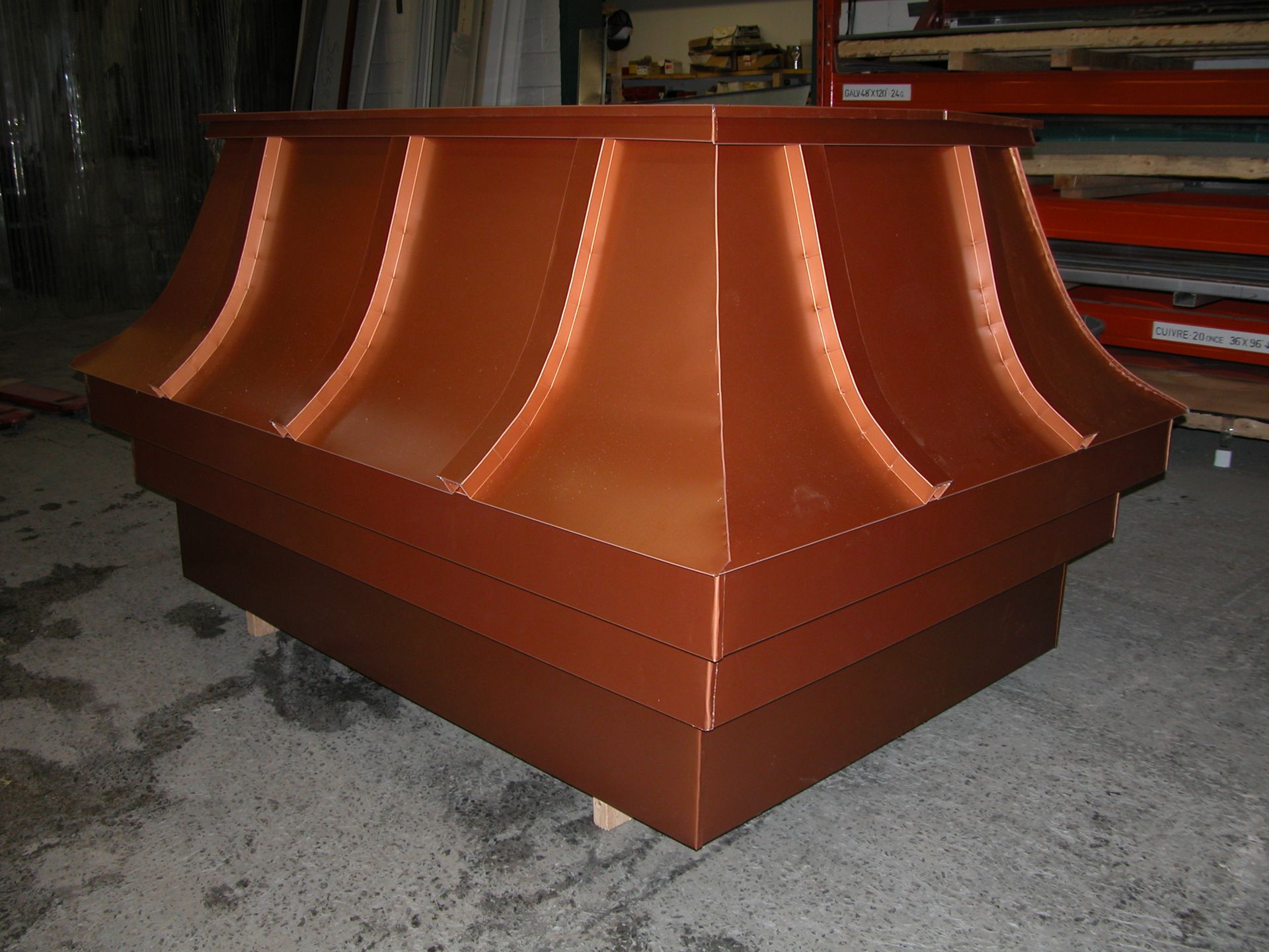 Cap et recouvrement de cheminée | Ferblanterie R. Martin