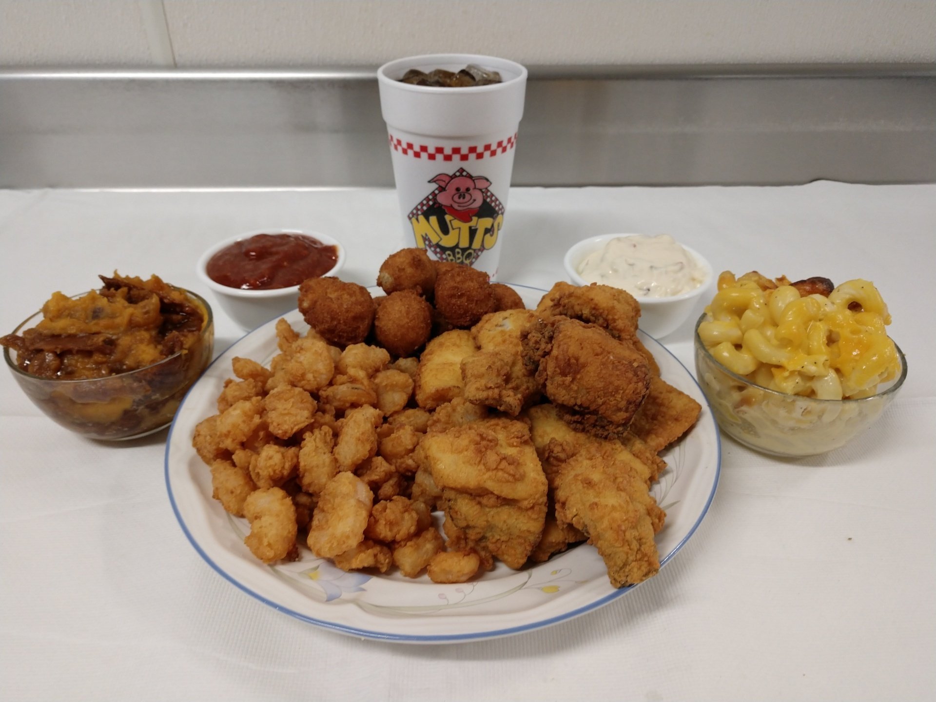 Mutt's BBQ