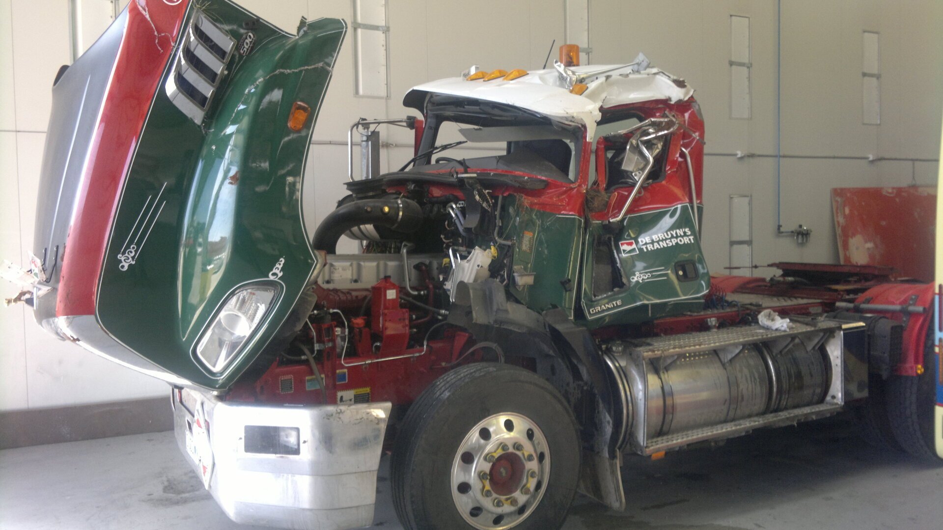 Heavy Vehicle Smash Repairs | Wivenhoe TAS | Brianna