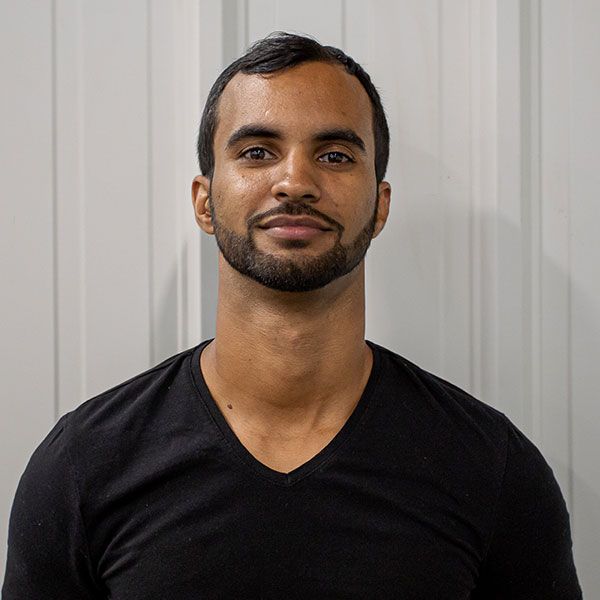 About: Castro Oasis - Family-Owned Auto Care Center in West Haven