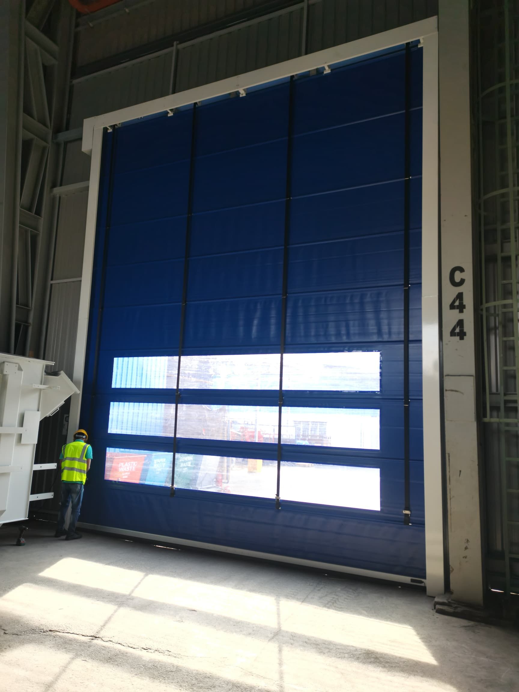 Stack Door Supplier Malaysia | IGT Supplies