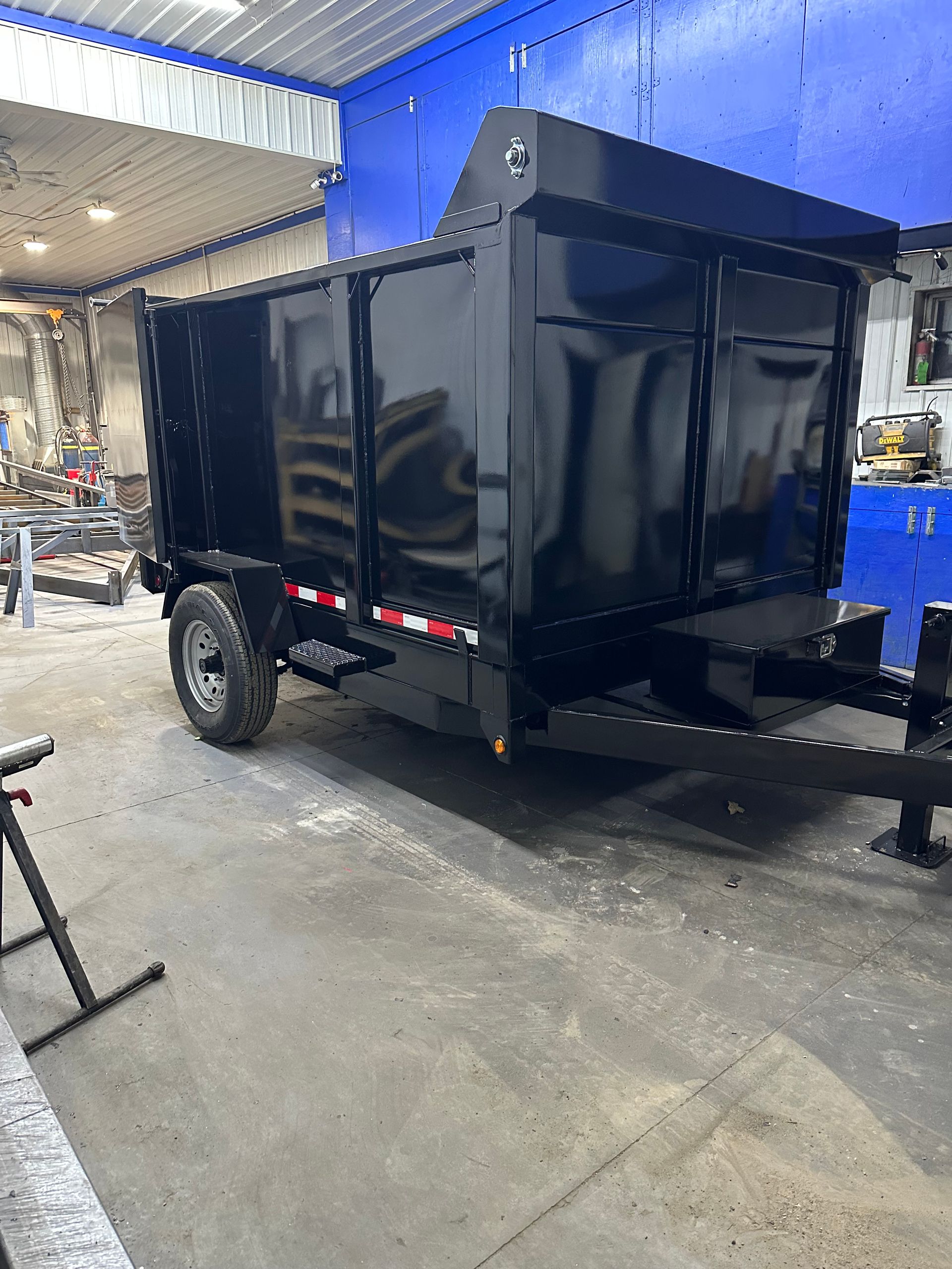 Custom Fab Trailers | Holland, OH | Barnaby’s Equipment