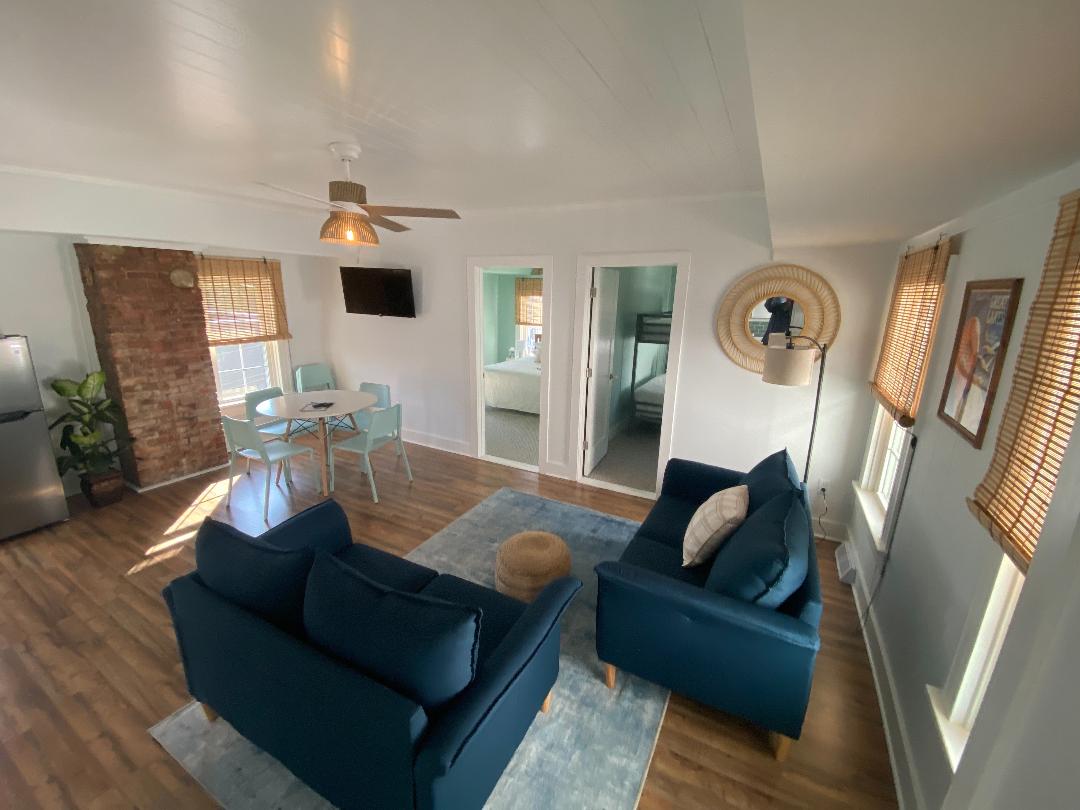 About Us | Red Fern Inn at Rocky Point Winery