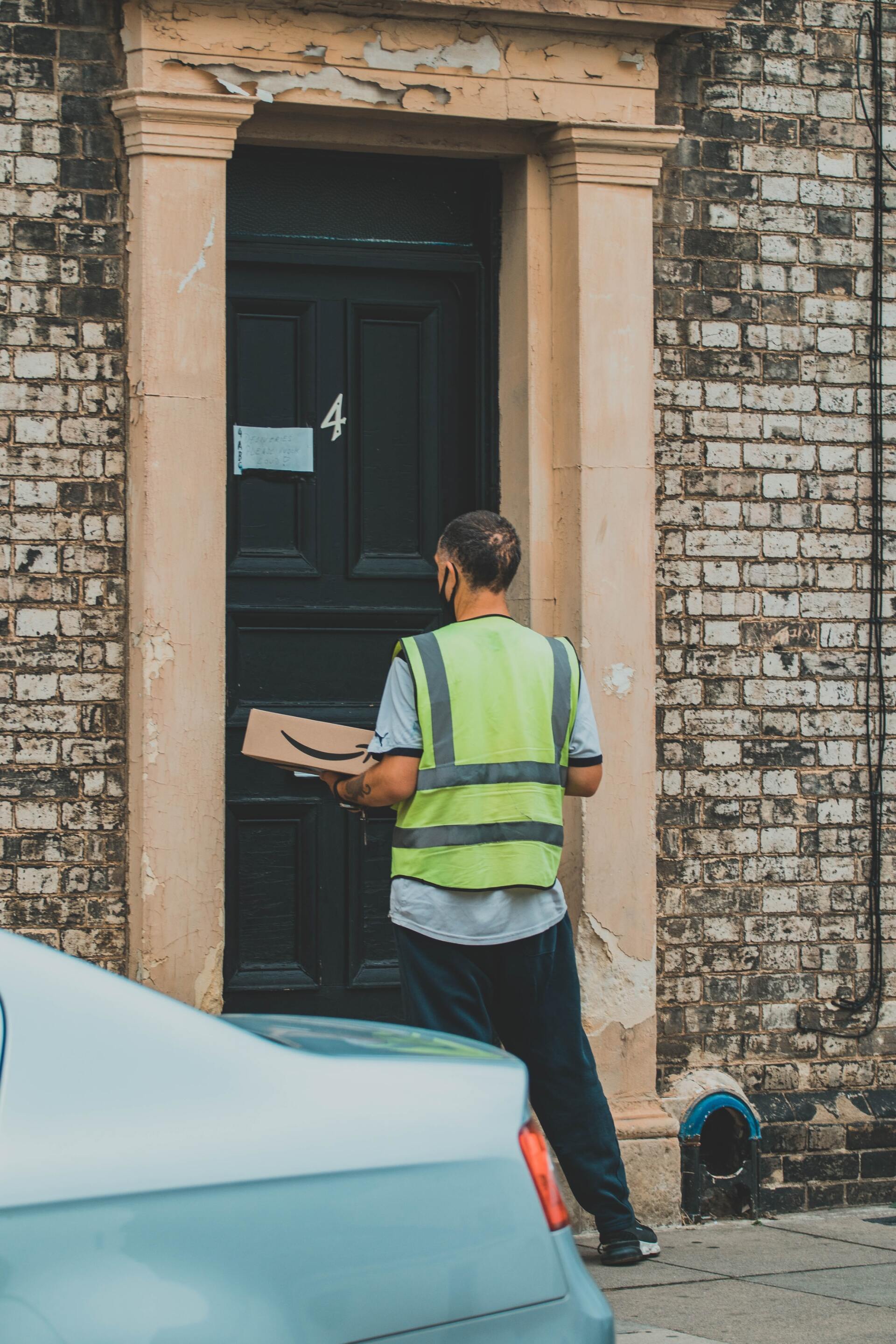 Cedar Rapids Courier | Cedar Rapids Delivery Service | Courier near me