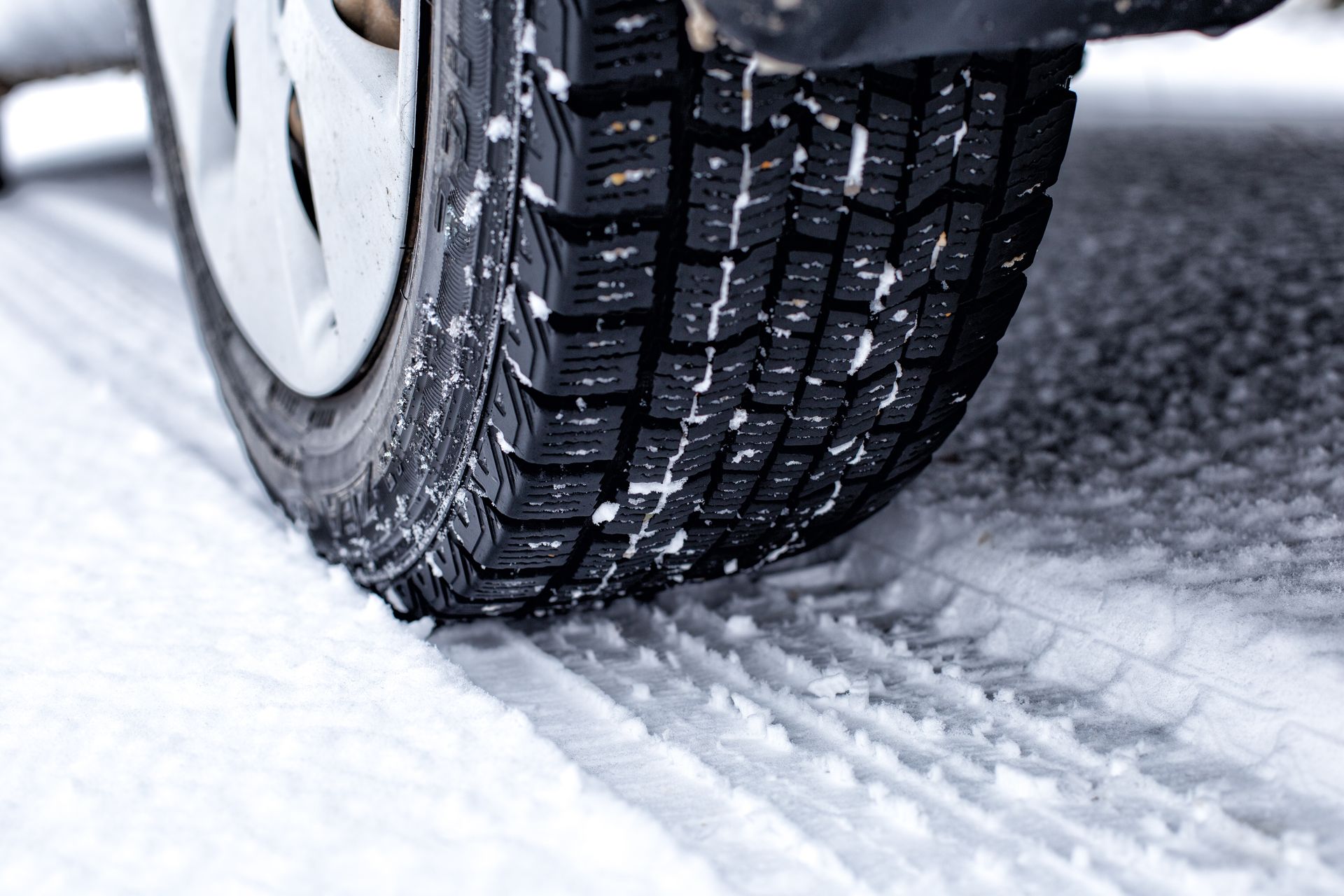 Winter Tire Laws Canada by Province | Boss Tire