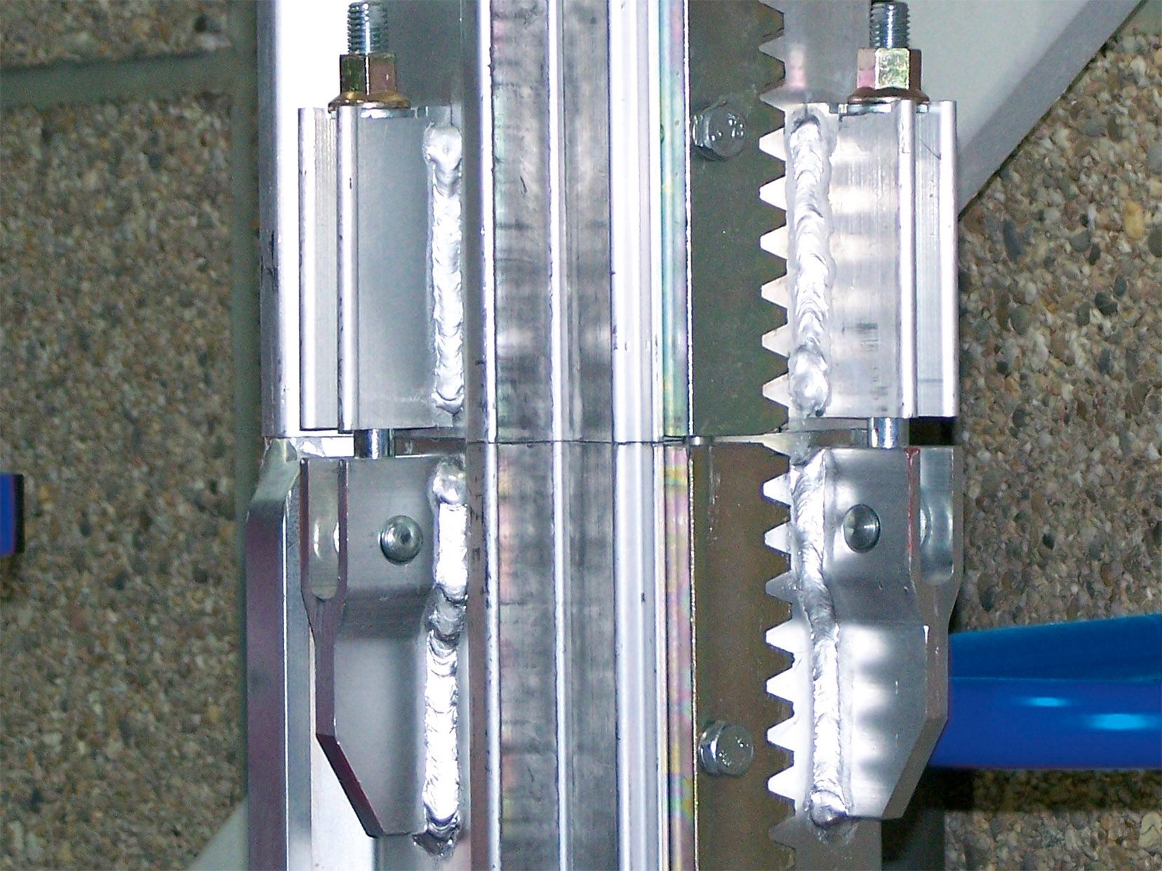 Böcker Construction Lifts Gallery – View Equipment in Action ...