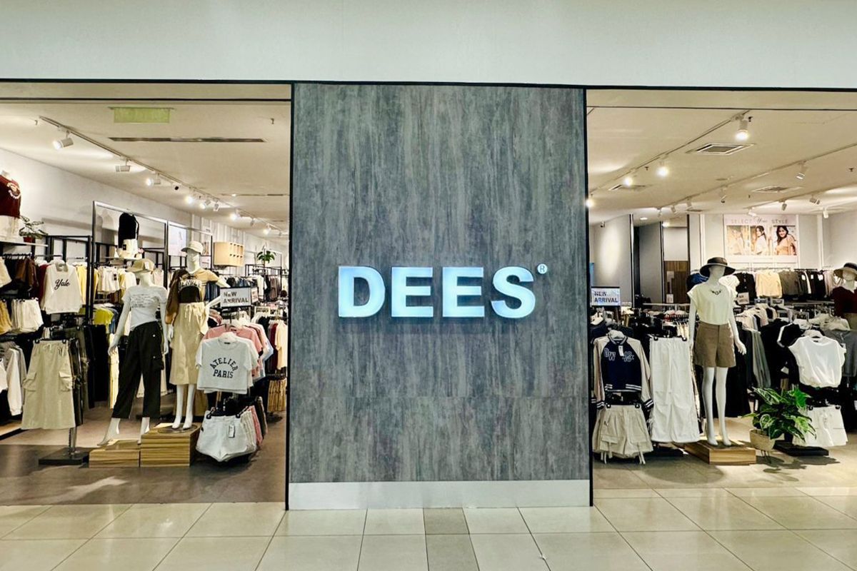 Locate DEES Store