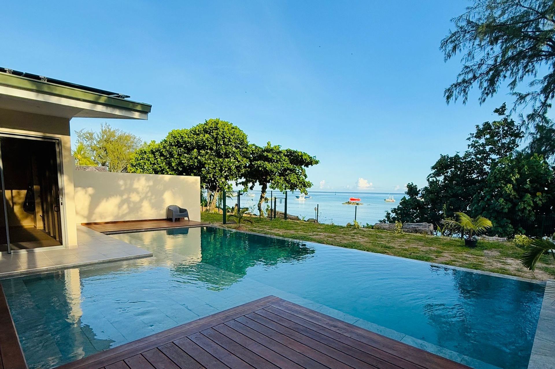 Moorea Beach Villas, Moorea, French Polynesia