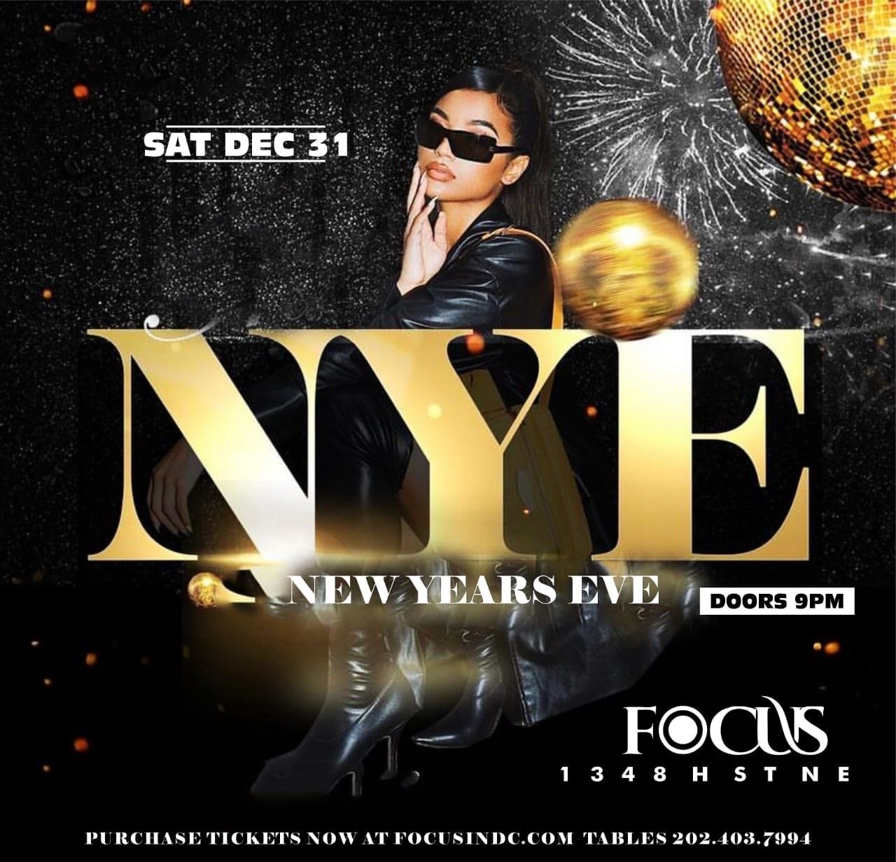Focus-Enjoy a rooftop bar & two floors of spacious indoor lounge areas