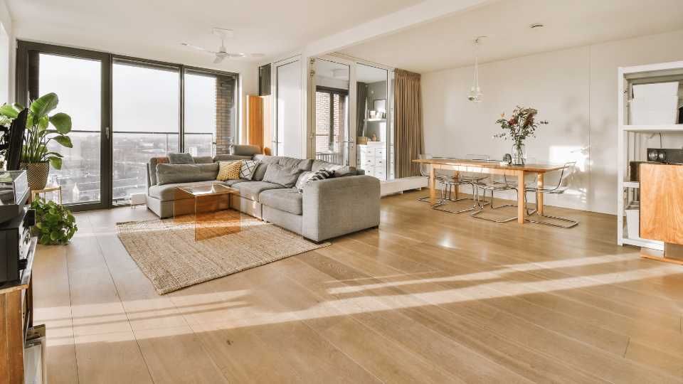 The Ultimate Guide to Luxury Vinyl Plank Flooring Options
