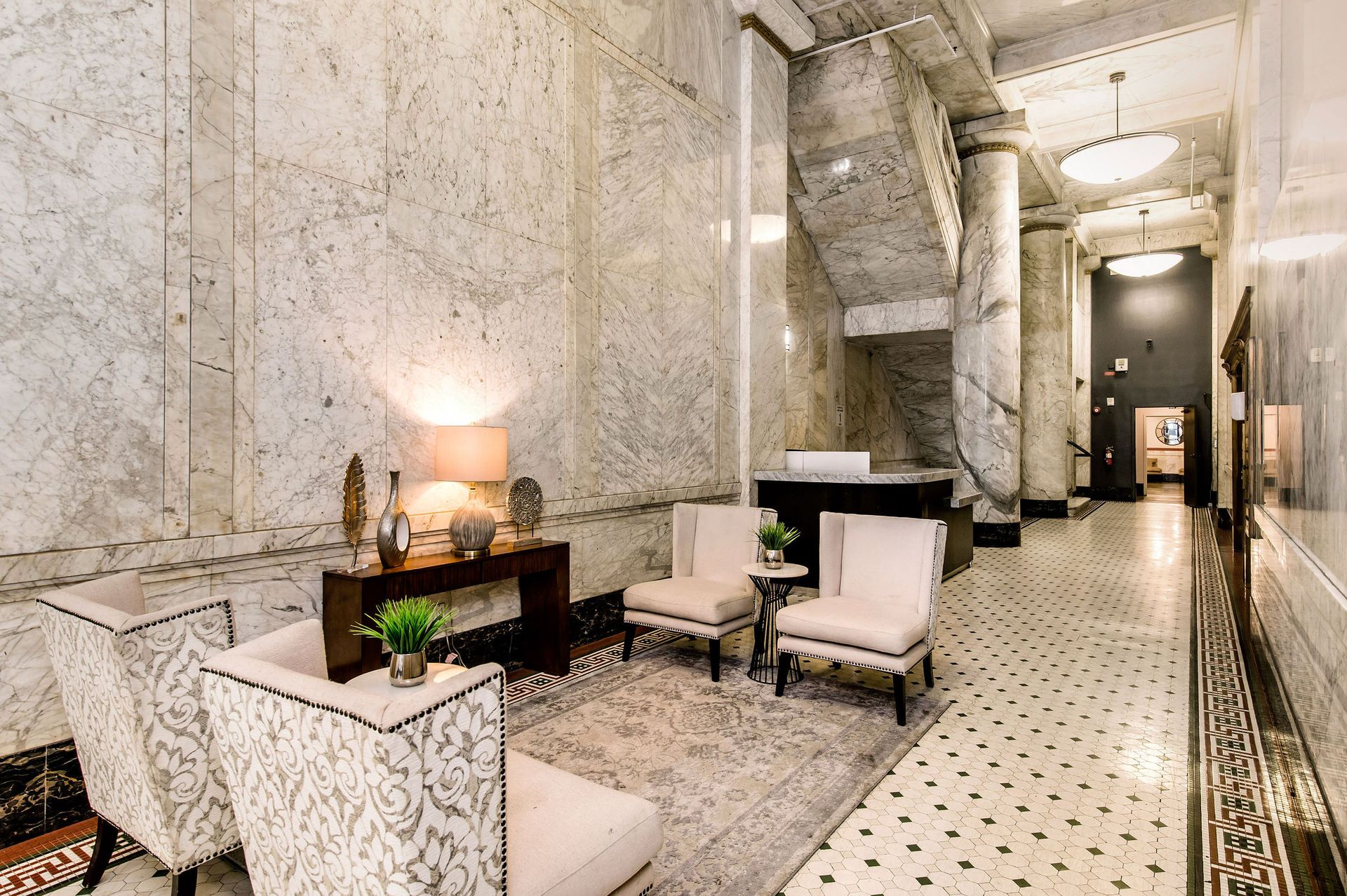 The Chapman Flats for Luxurious Living in Downtown LA