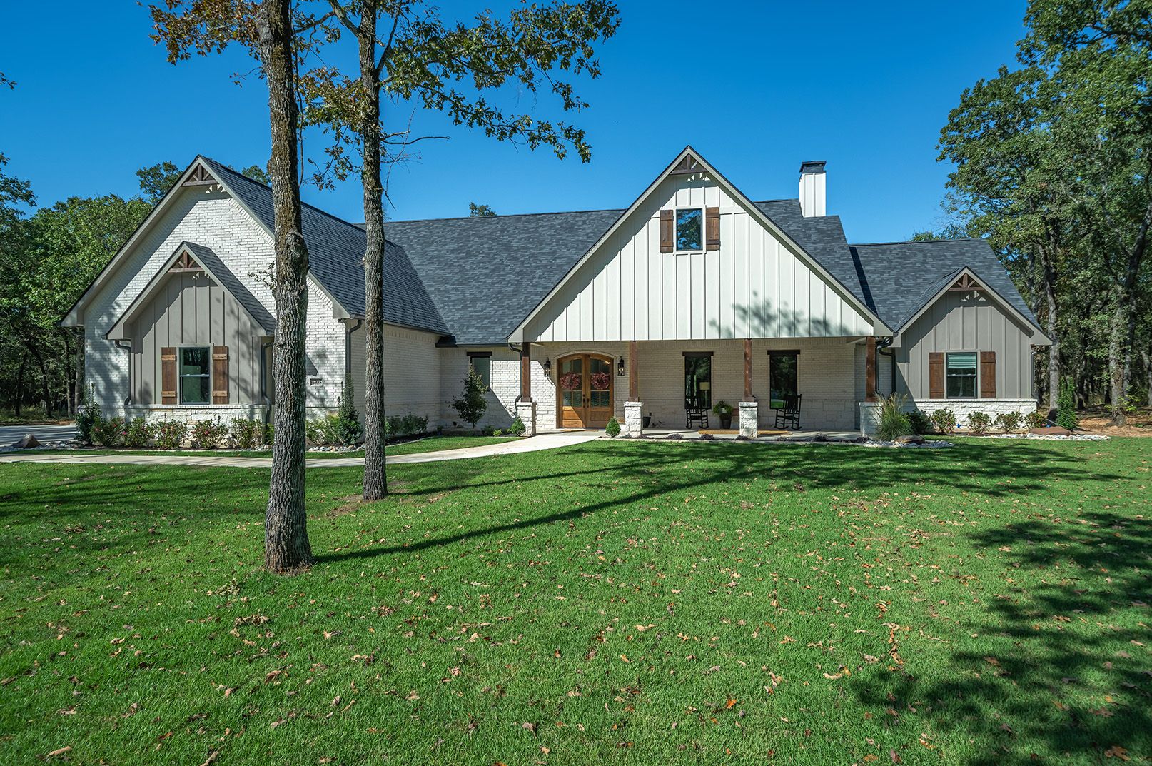Custom Home Exterior Photos | Rustic Creek Homes
