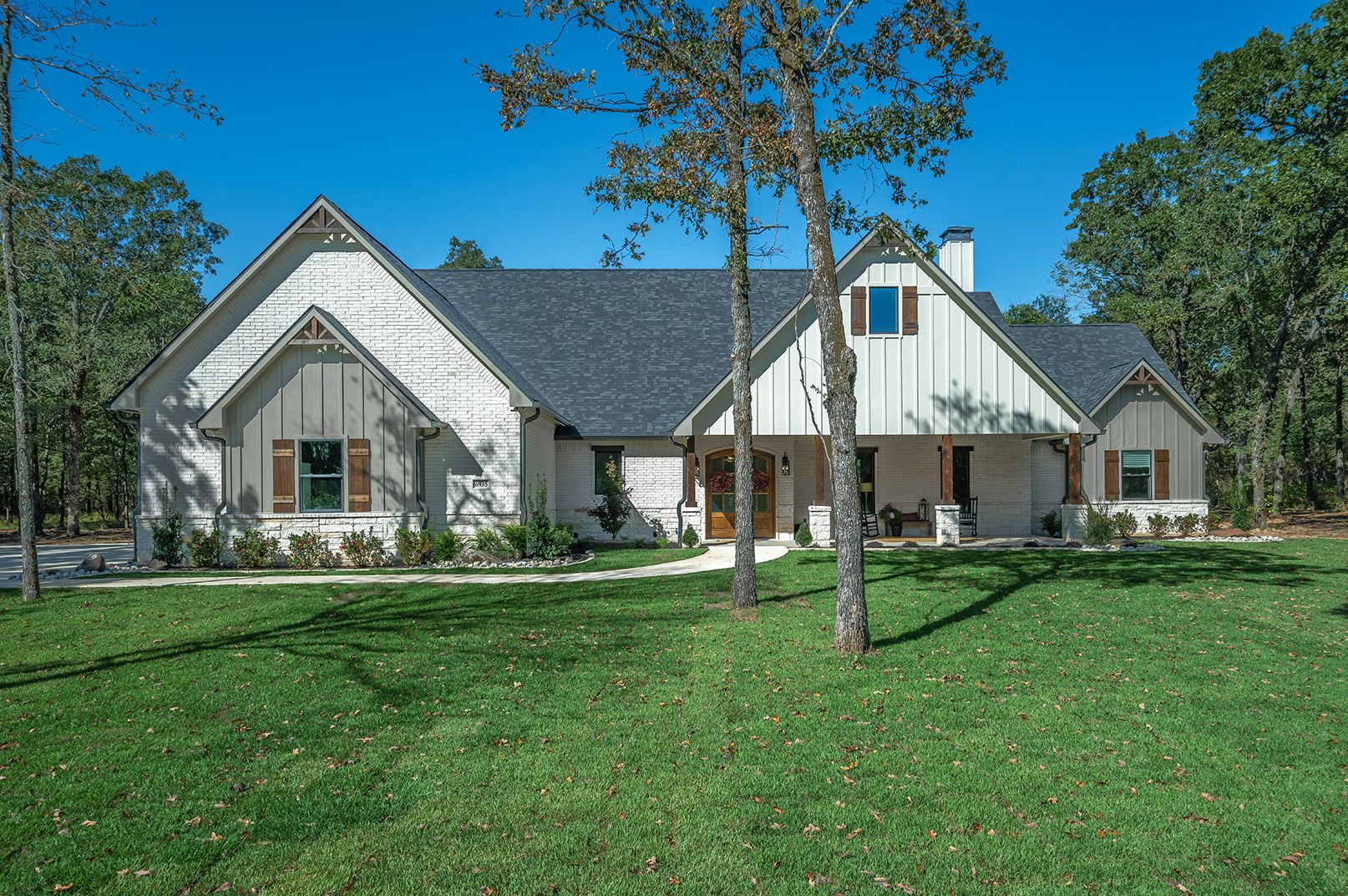 Custom Home Exterior Photos | Rustic Creek Homes