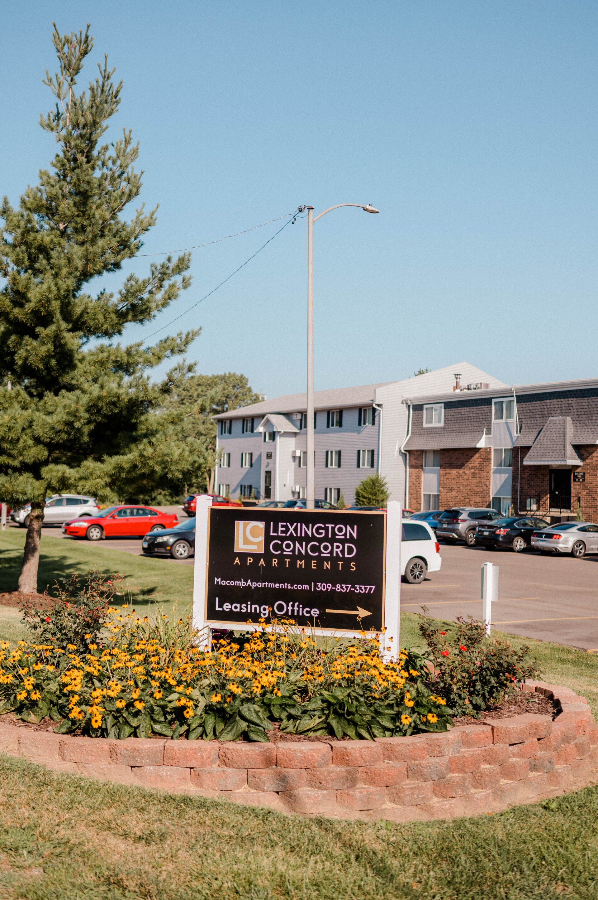 College Housing / Macomb / Western Illinois University