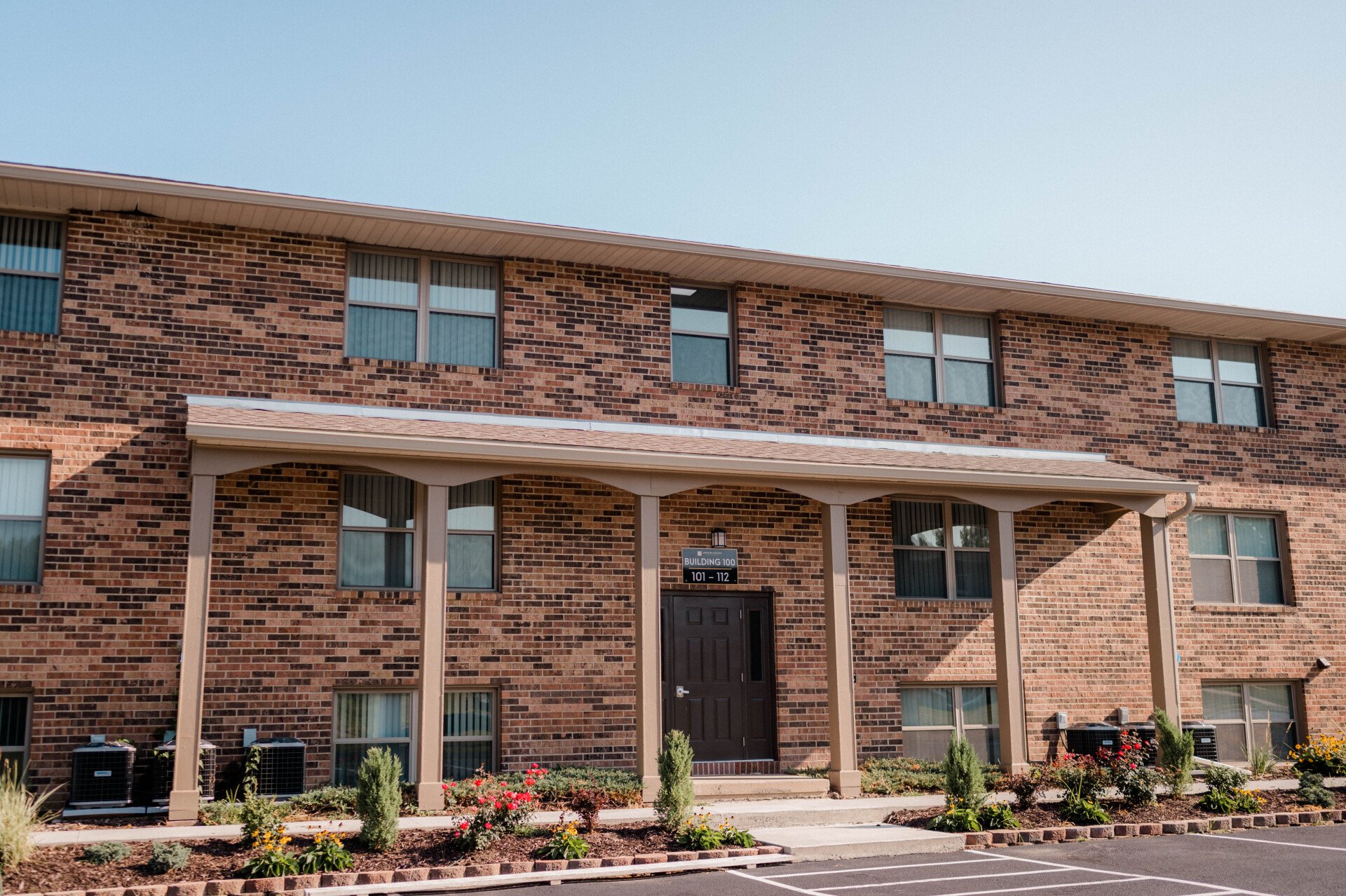 College Housing / Macomb / Western Illinois University