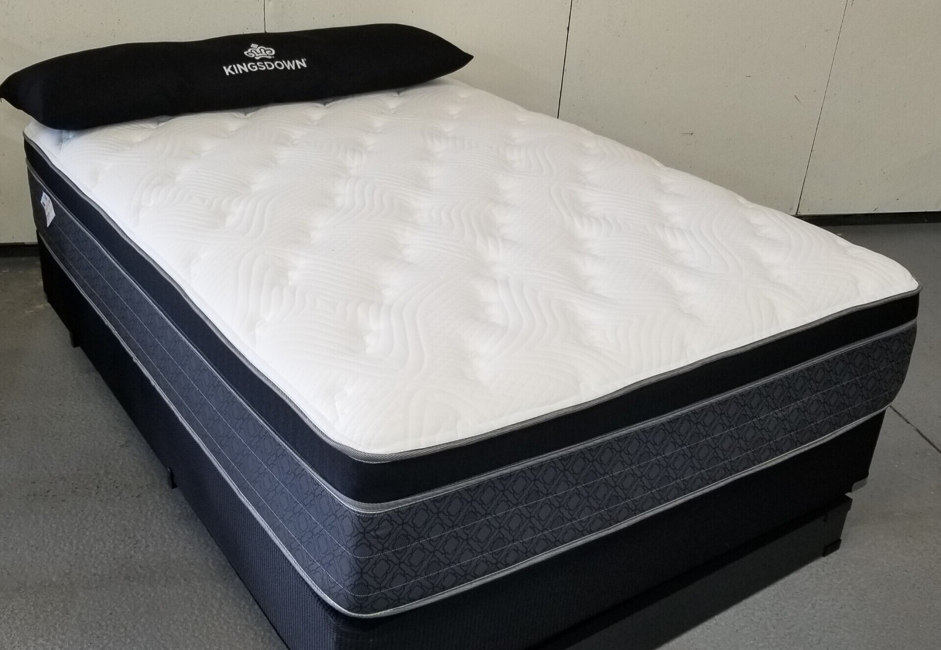 Best Mattress Store in Fort Myers FL. 33912 Open 7 Days