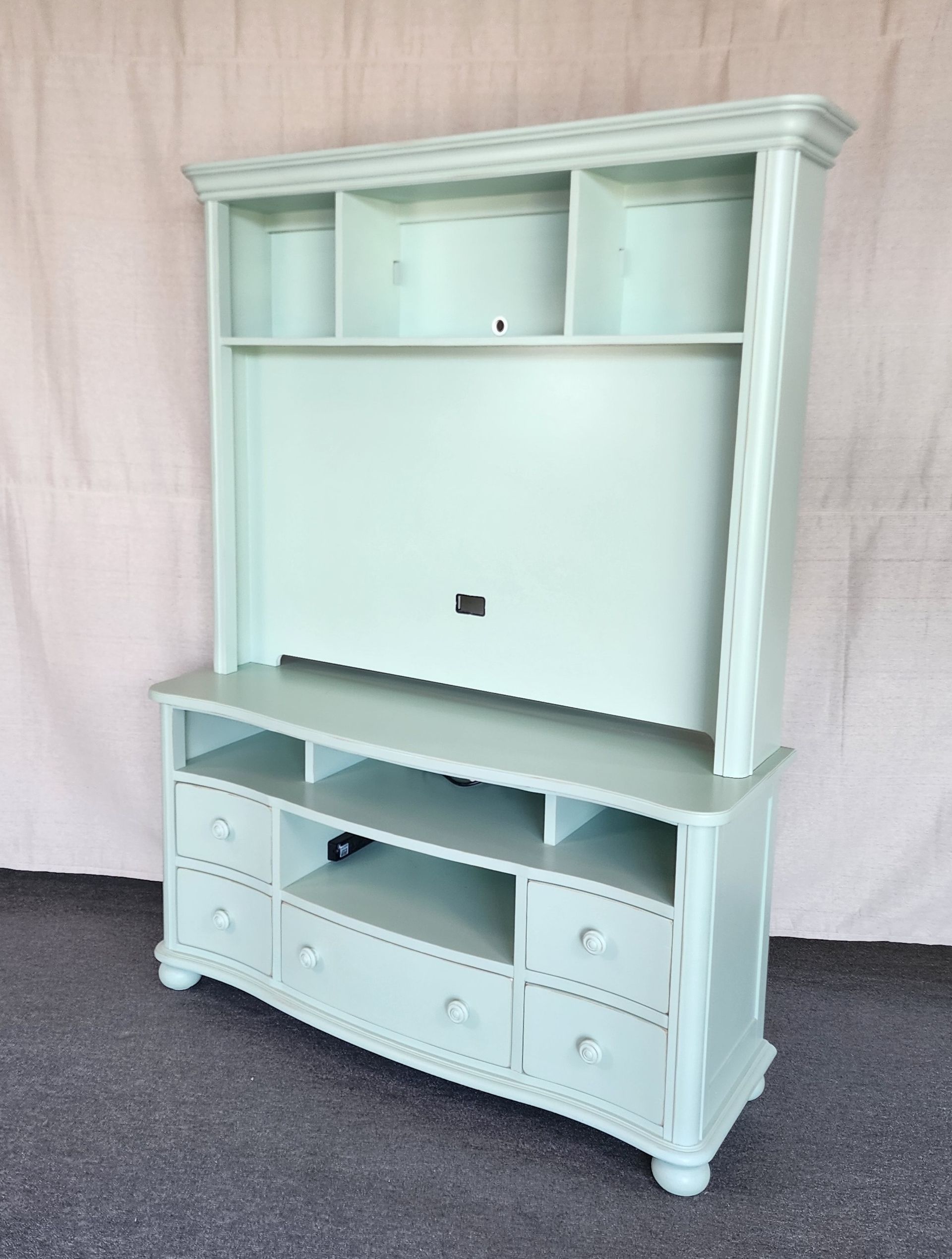 Entertainment Furniture/Consoles in Fort Myers FL 33912