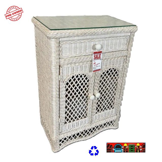 Small Cabinet-Home Accents-Tables-Ft Myers FL-Bratz-CFW