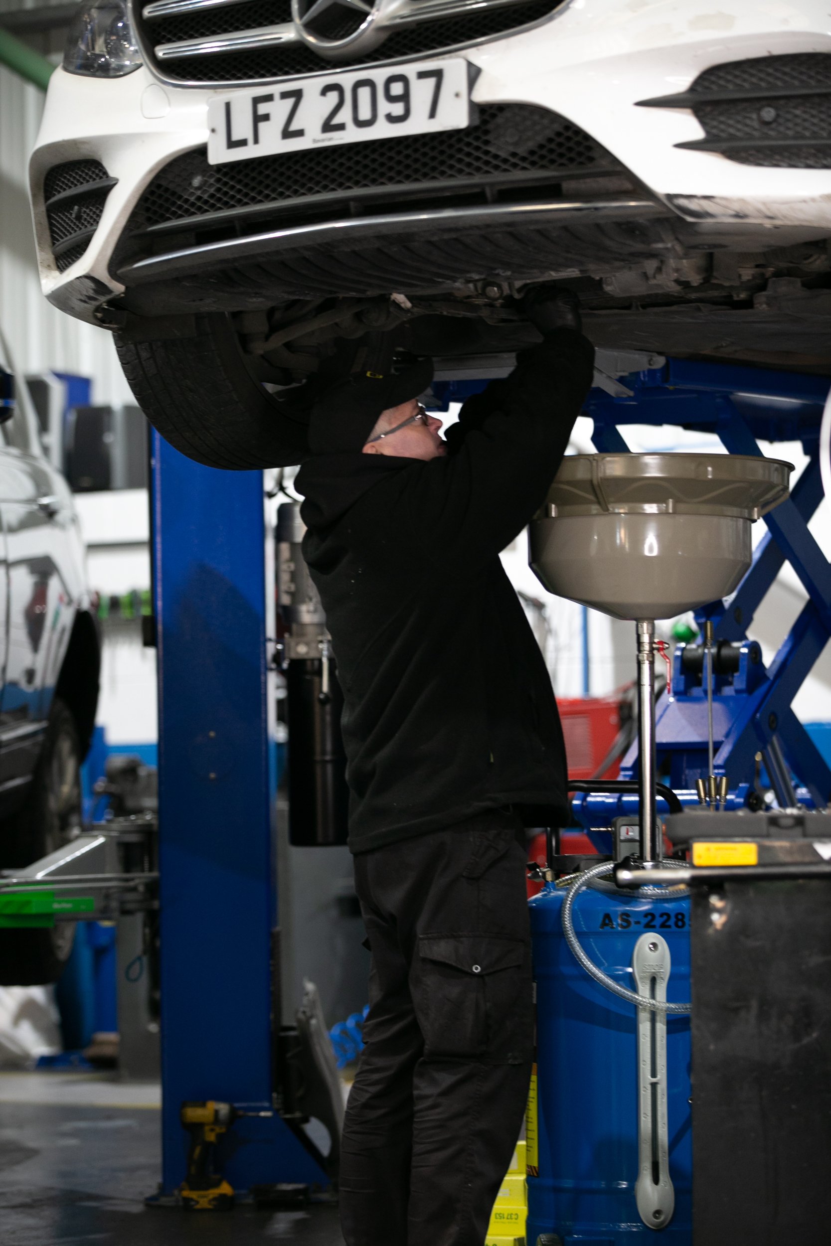 PB Garage | Northampton's premier garage for all your vehicle needs