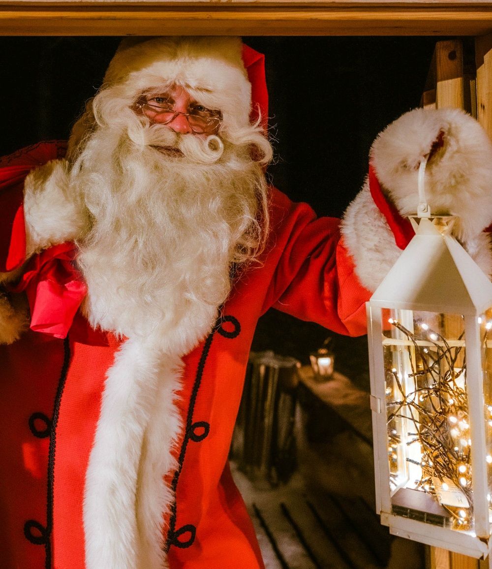 Santa Claus and Missis Claus in a Secret Hideaway Levi