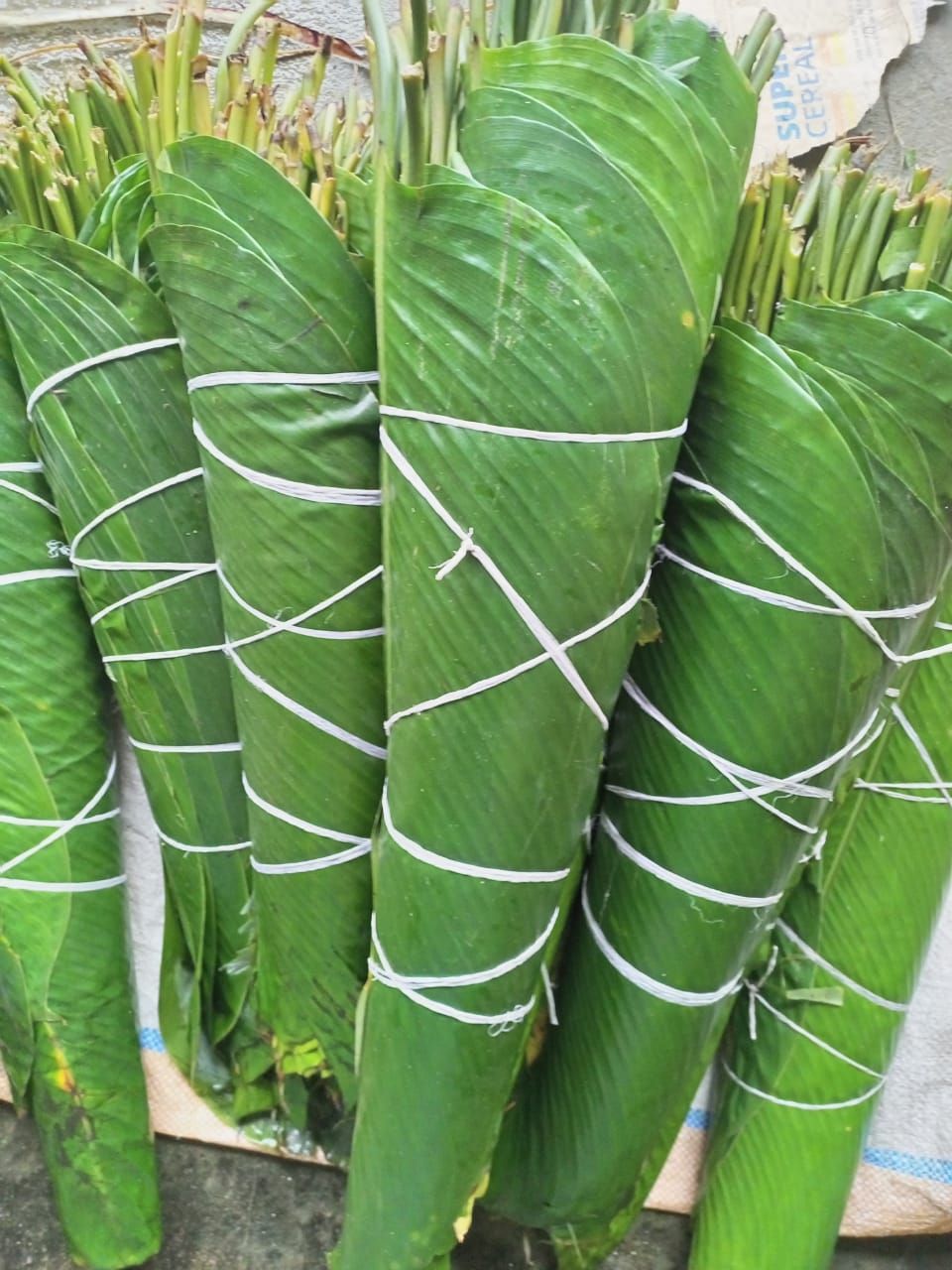 Produits Africains Authentiques | Marché Mokolo